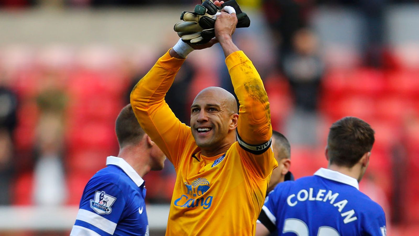 Contract news: Tim Howard has been handed an extension to his Everton ...