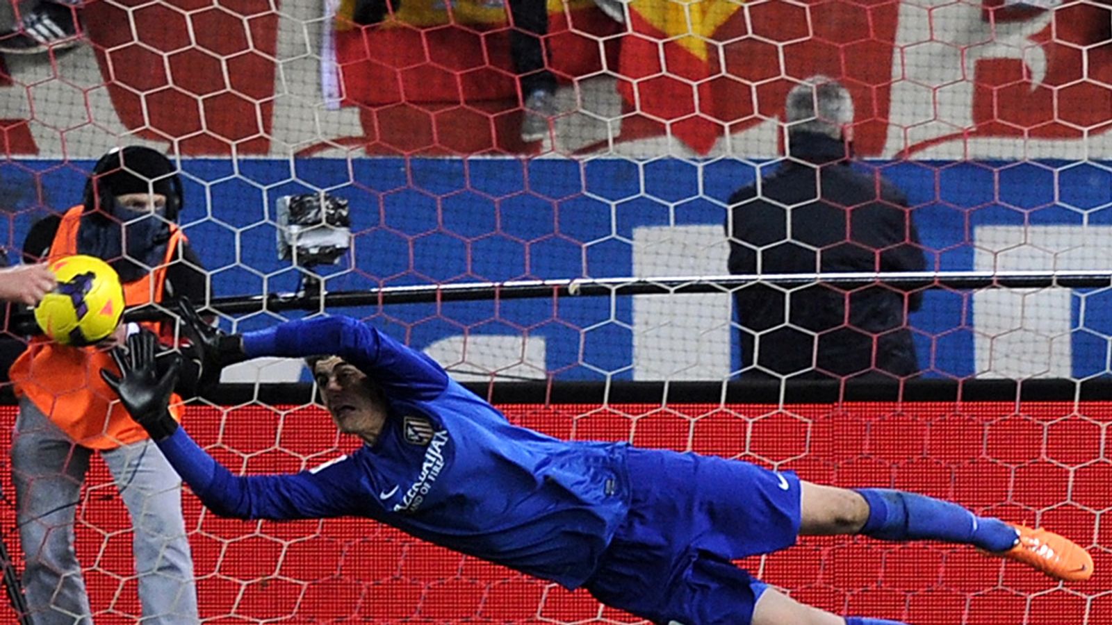 Champions League: Chelsea insist Thibaut Courtois can play in semi ...