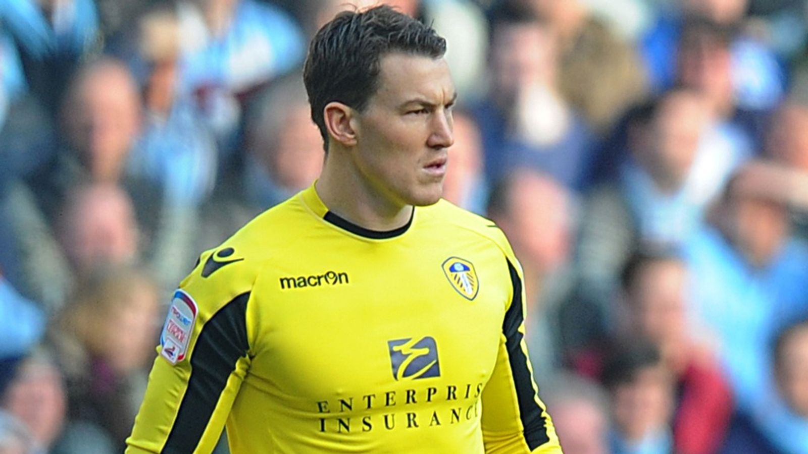 Championship: Goalkeeper Jamie Ashdown set for Leeds United exit ...