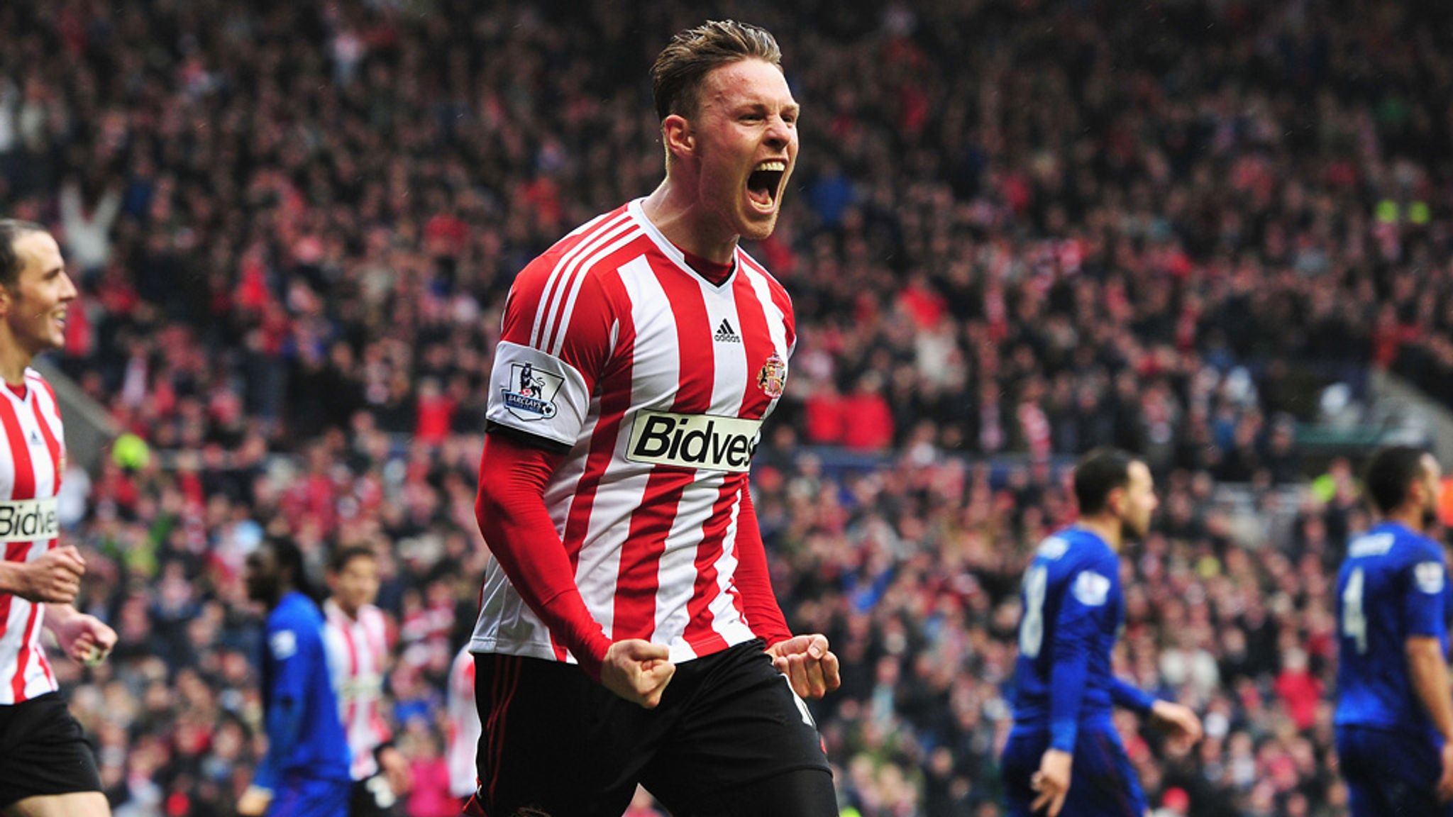 Transfer news: Connor Wickham urged to sign new Sunderland contract ...