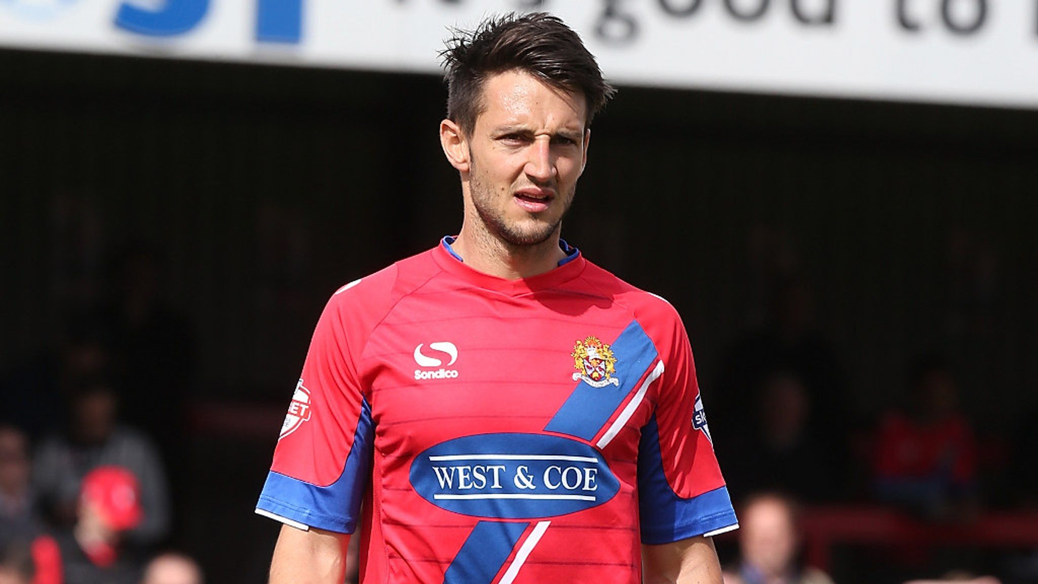 Howell fires Dagenham to win | Football News | Sky Sports