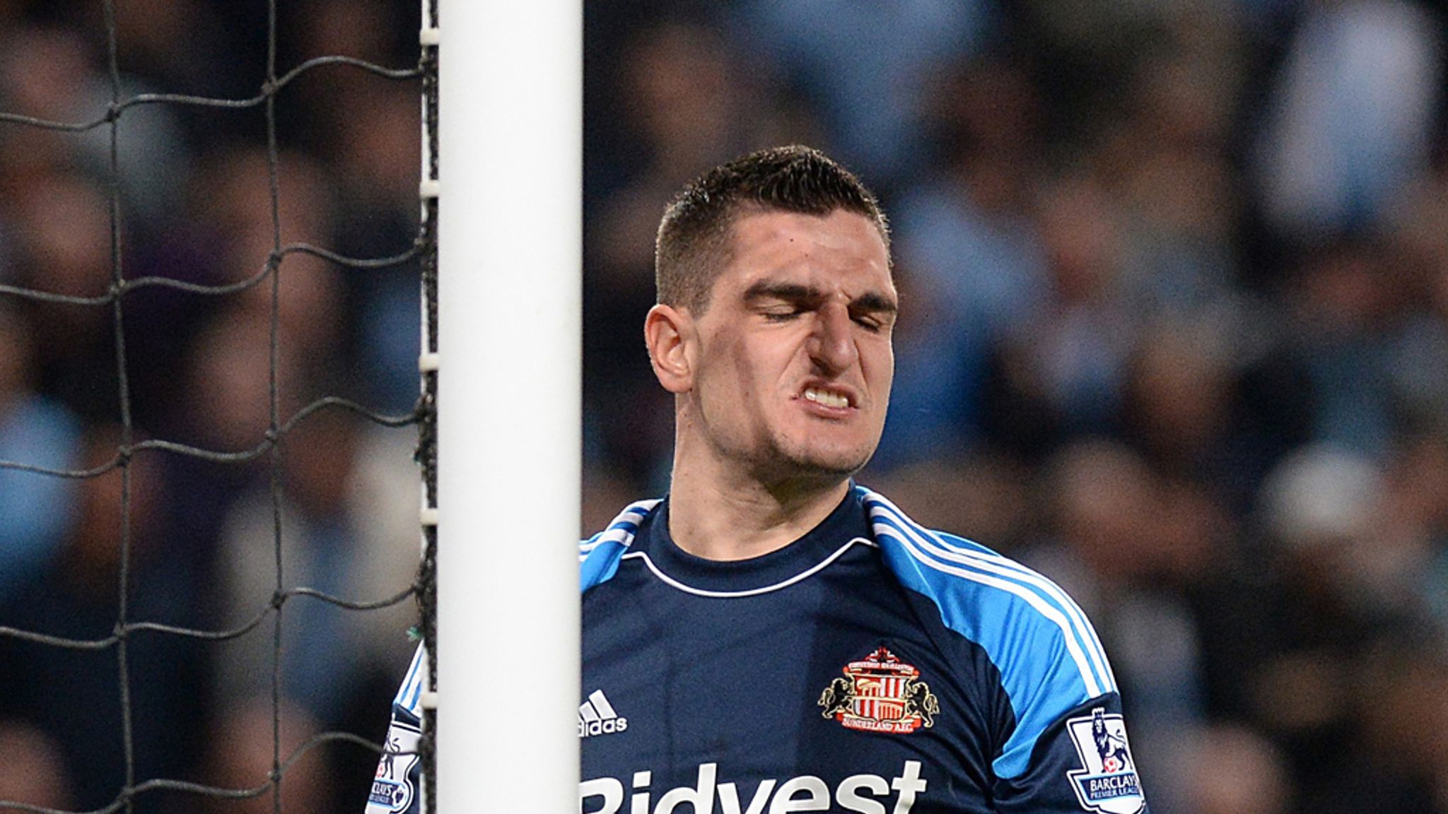 Premier League: Vito Mannone pleased with Sunderland's clean sheet at ...