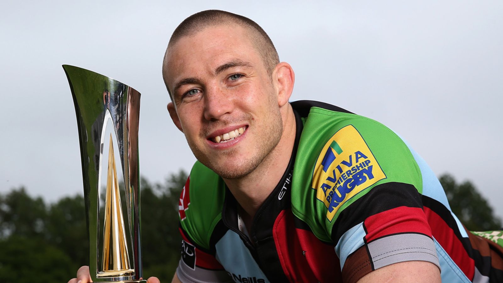 England winger Mike Brown claims Premiership player of the season award ...