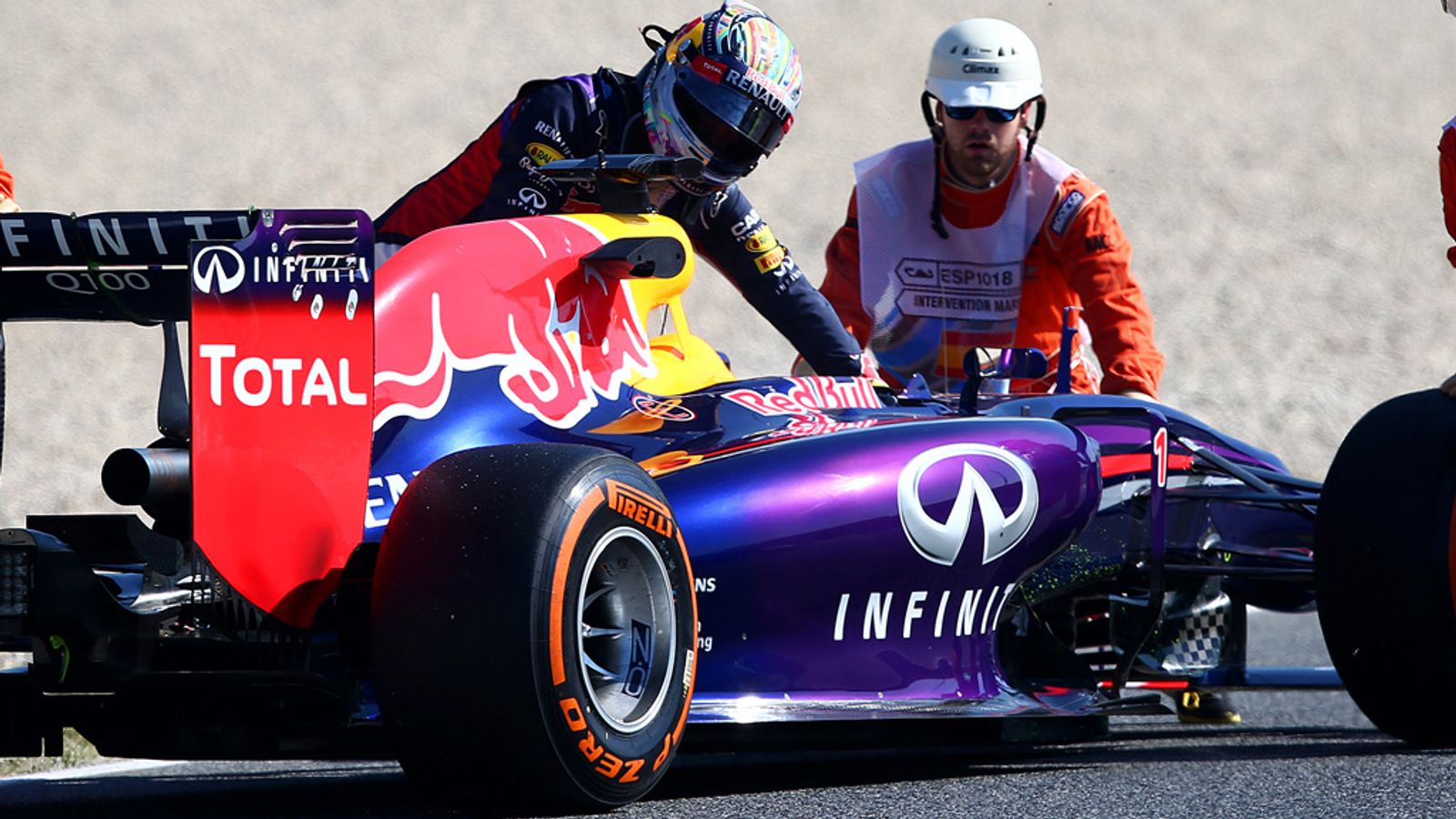 Sebastian Vettel's 2014 troubles continue as RB10 fault forces him out ...