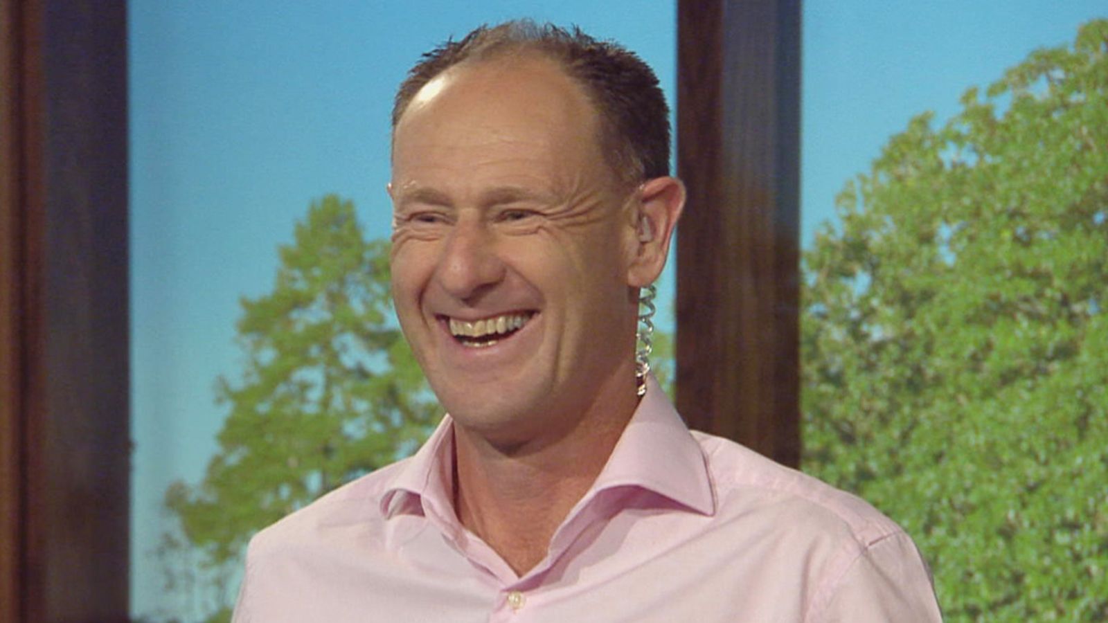 Mark Roe believes Tiger Woods should be encouraged by return to action ...