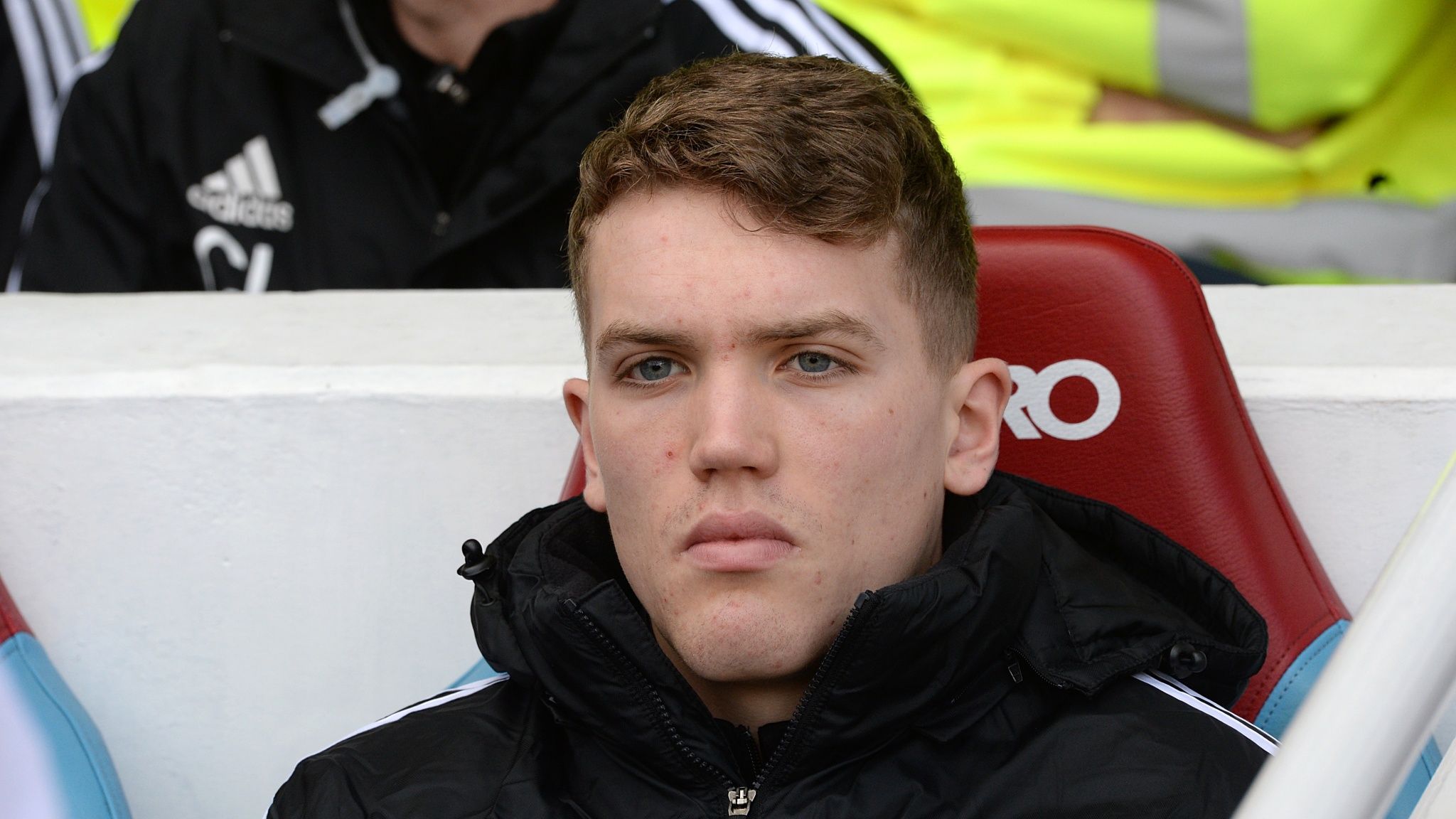 Transfer news: Southampton striker Sam Gallagher signs long-term ...