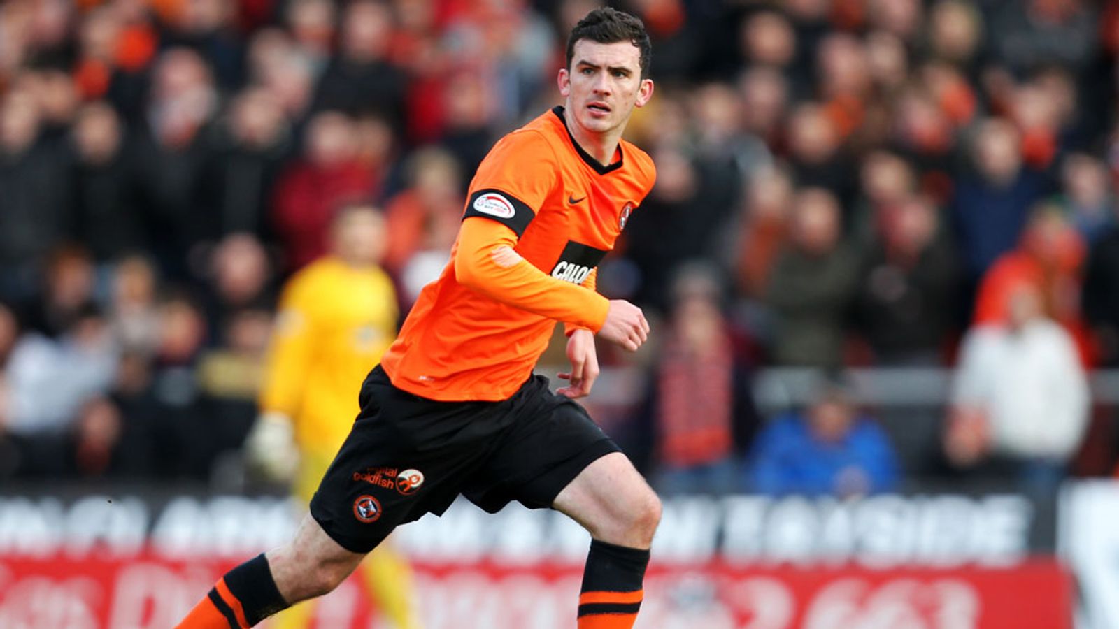 Transfer News: Gavin Gunning leaves Dundee United and linked with ...