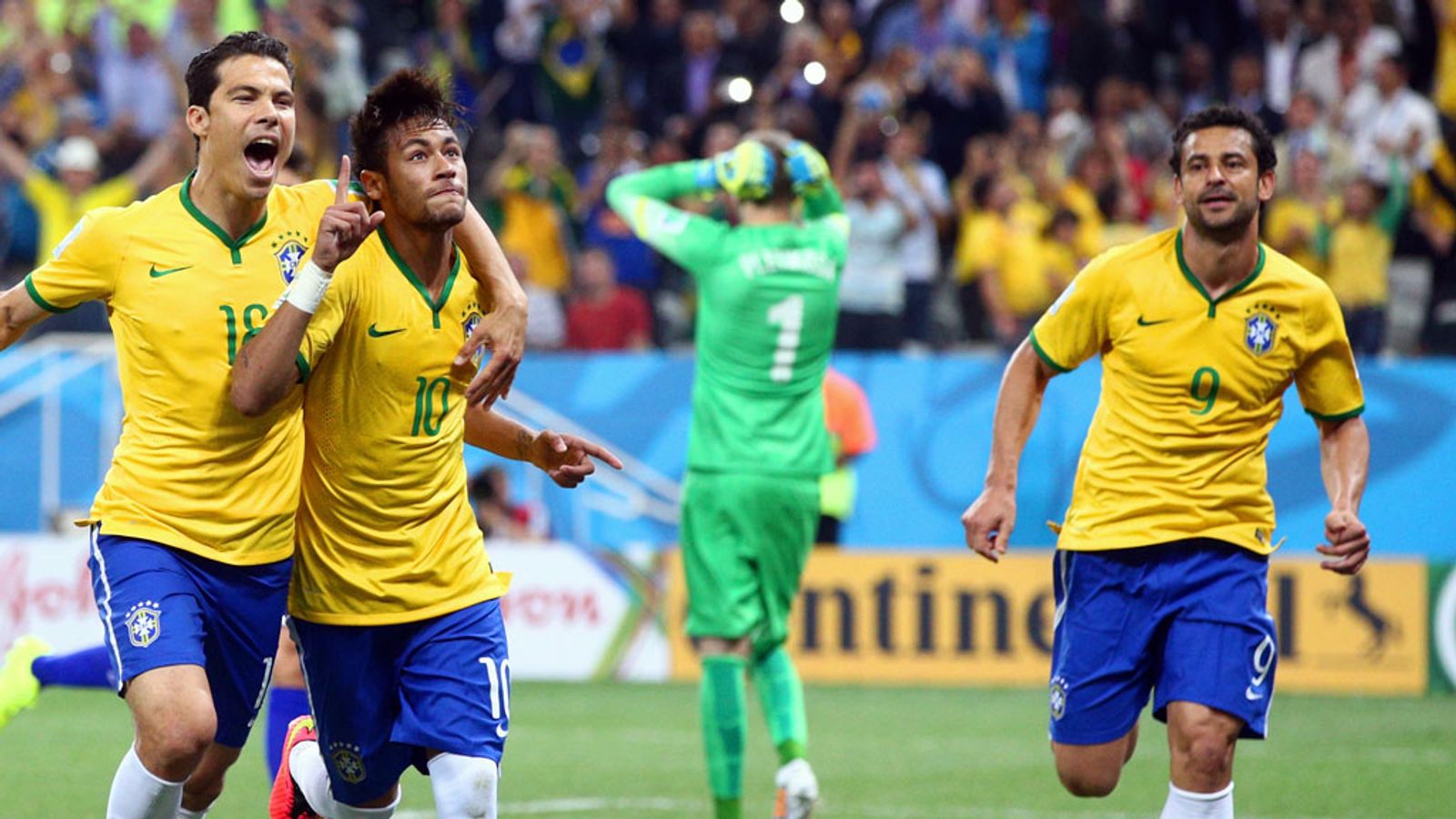 World Cup 2014: Martin Tyler on Brazil's opening win, Tino Asprilla and ...