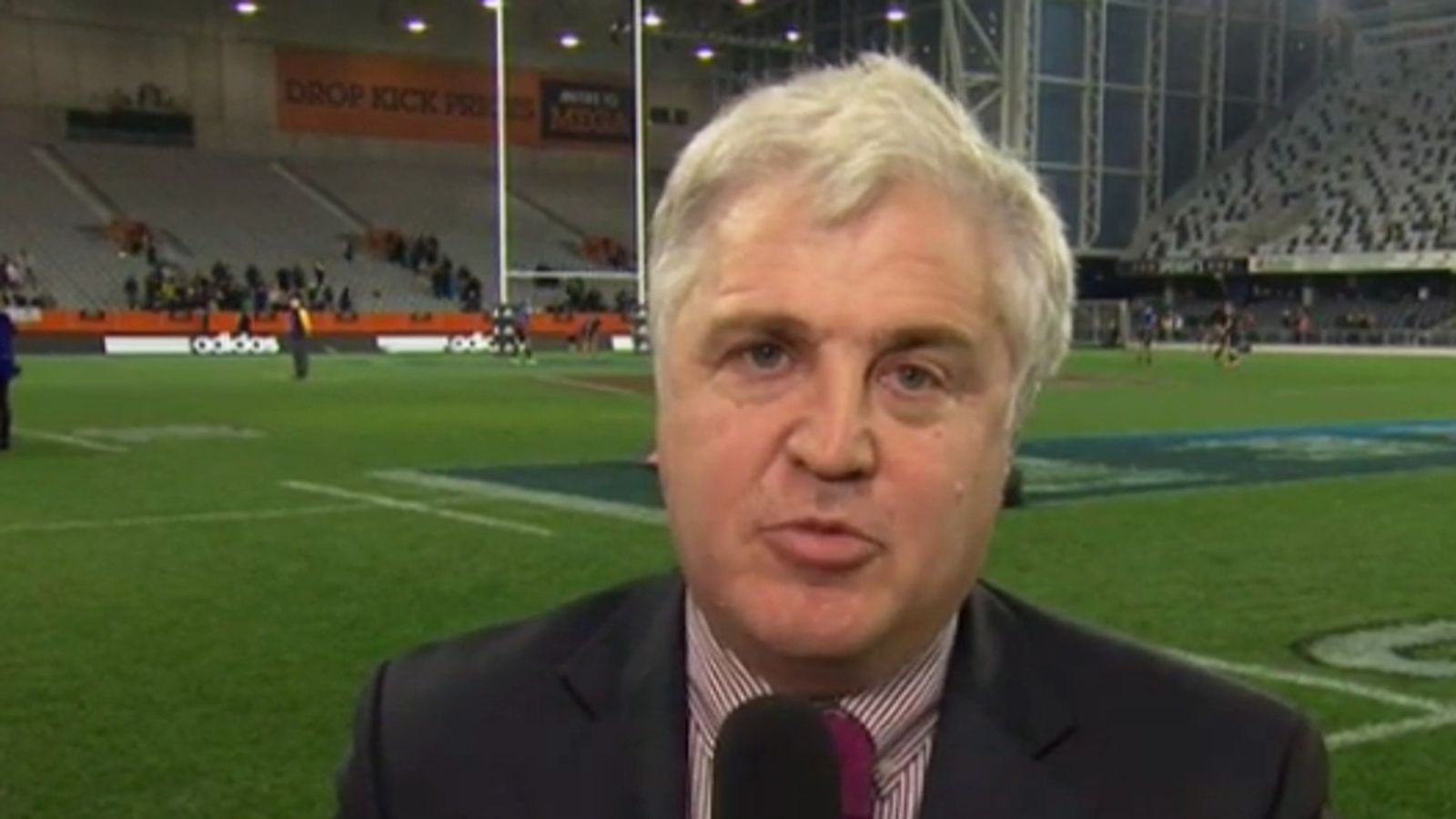 Guinness PRO12: Stuart Barnes backs Munster to end Leinster's run ...