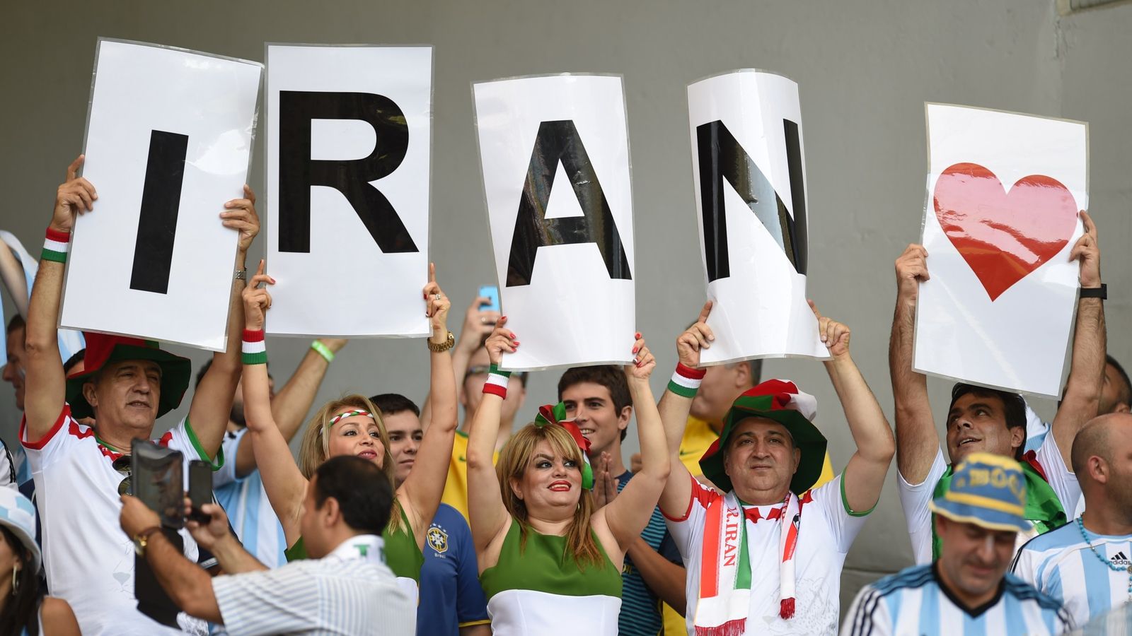 Women's football: Iranians use social media to beat Asian Cup ...