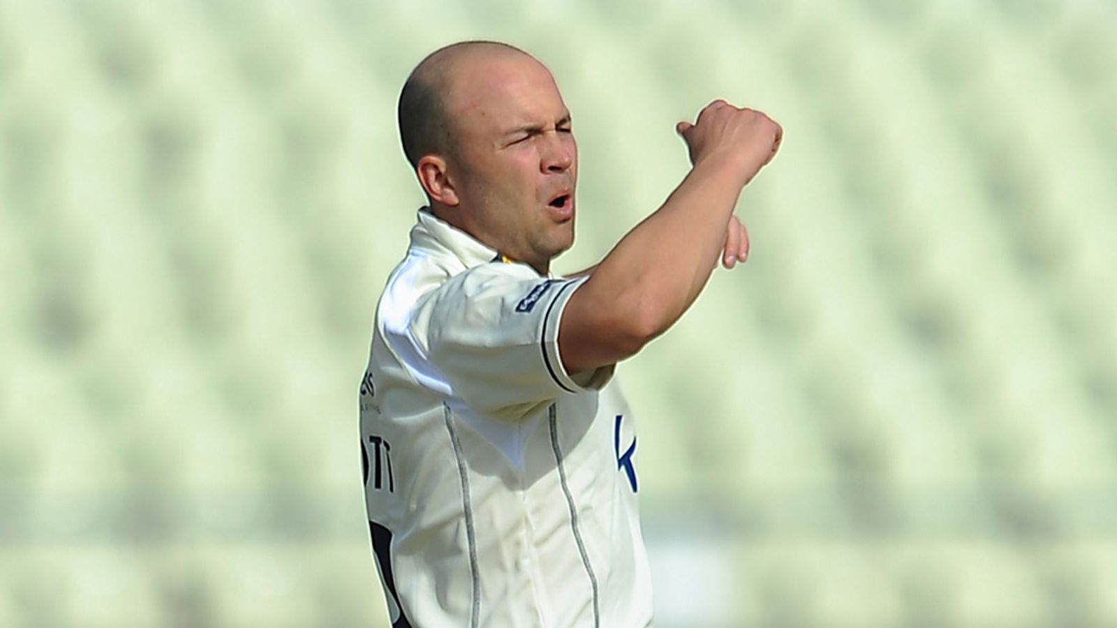Jonathan Trott took a wicket on his return to first class cricket on ...