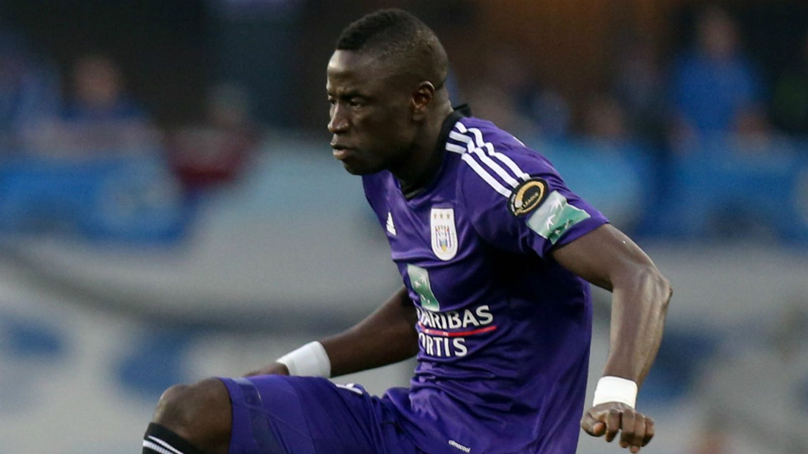 Transfer News: Cheikhou Kouyate joins West Ham on four-year deal from ...