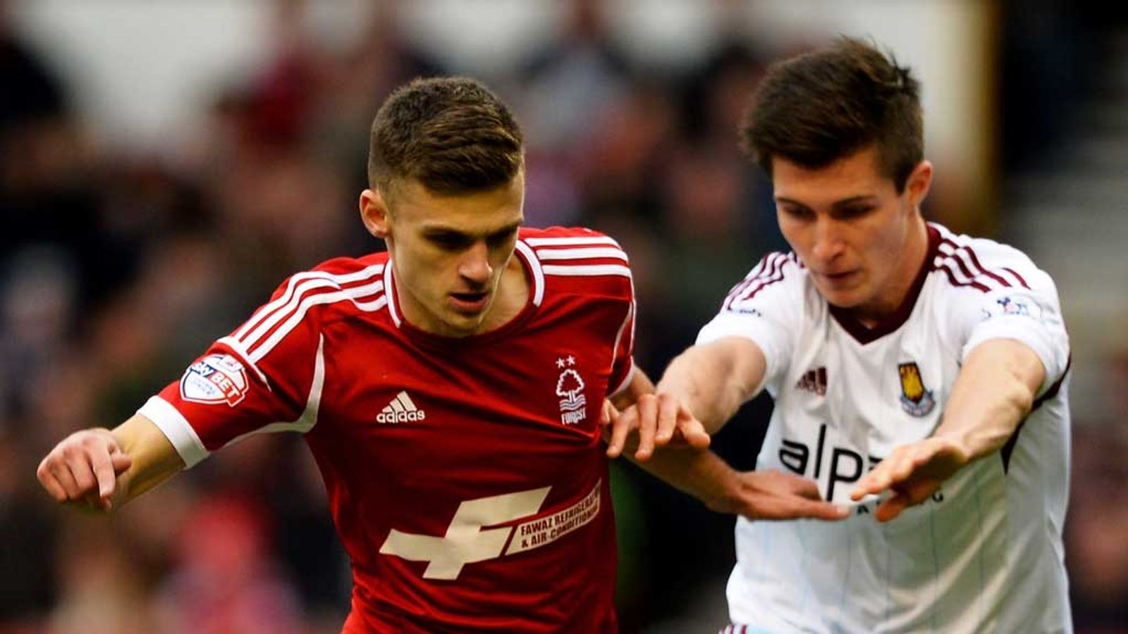 Transfer news: West Ham left-back Dan Potts signs one-year extension to ...