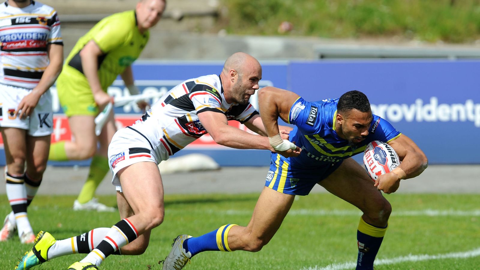 Tetley's Challenge Cup: Warrington Wolves beat Bradford Bulls | Rugby ...