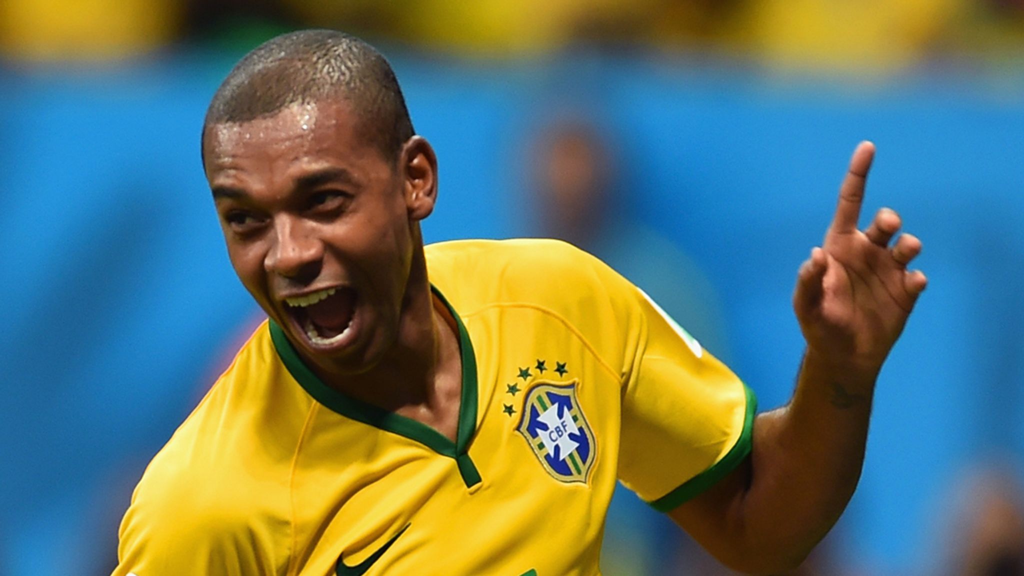 World Cup: Brazil's Fernandinho hopes to keep James Rodriguez quiet ...