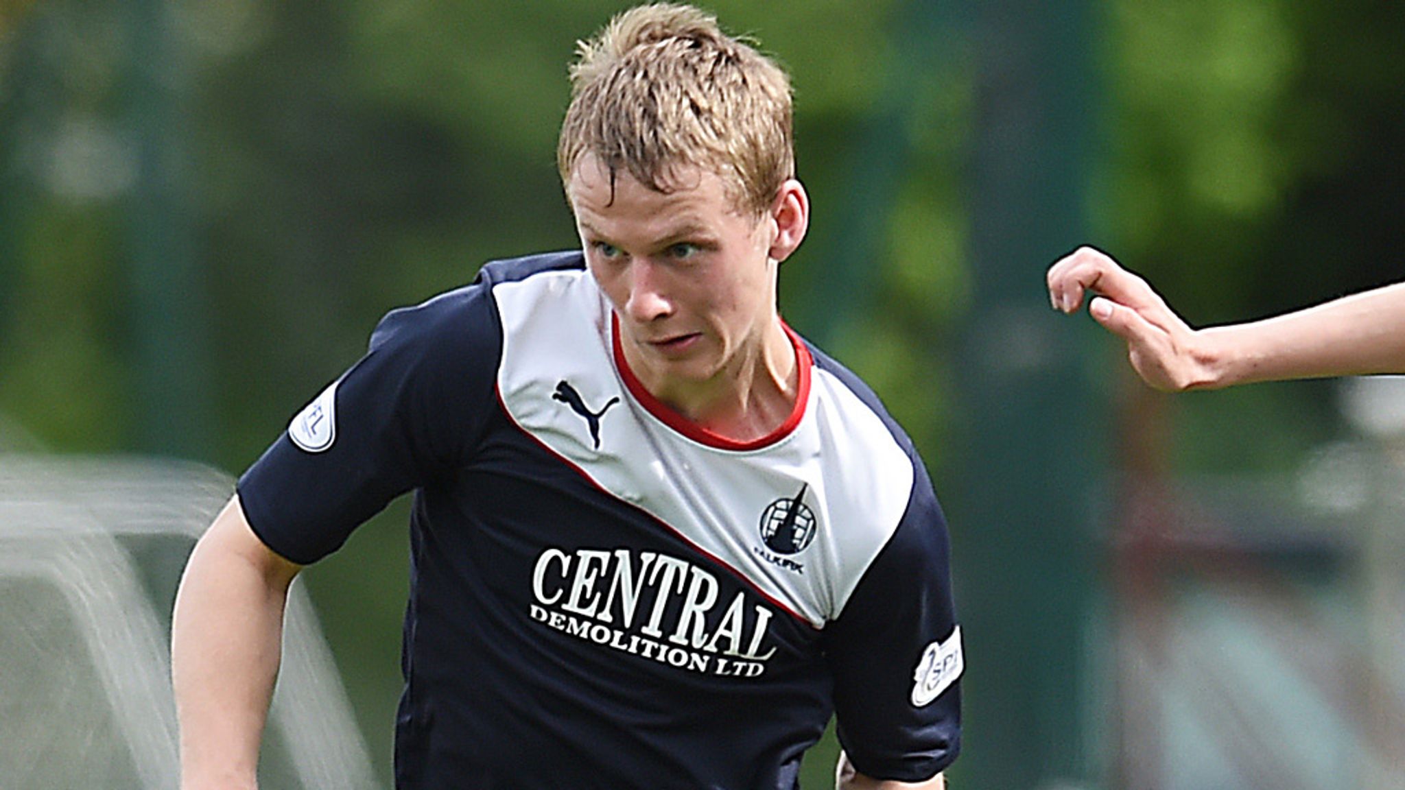 Premier League: Swansea seal signing of Falkirk defender Stephen ...
