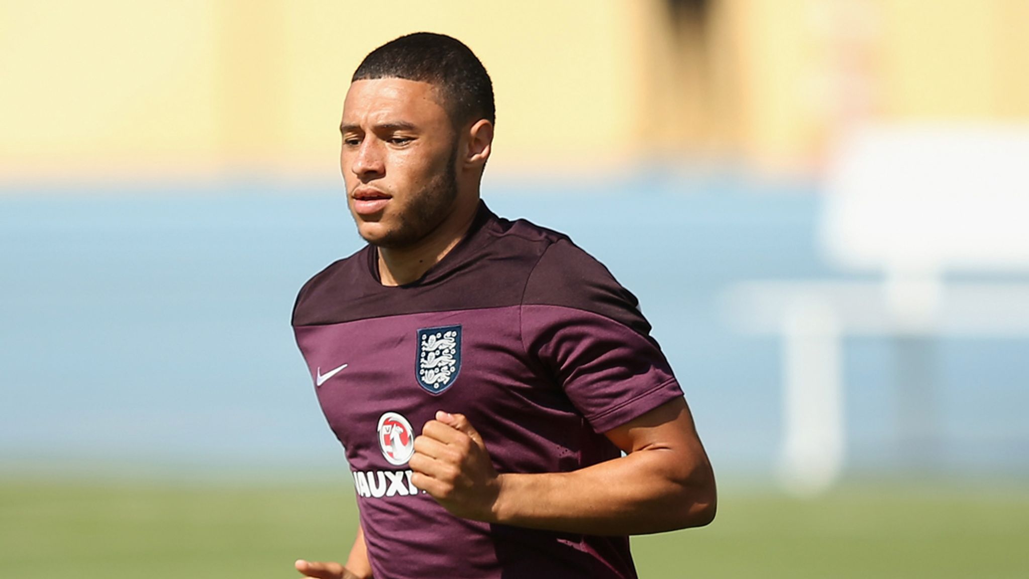 World Cup: Alex Oxlade-Chamberlain returns to England training ...