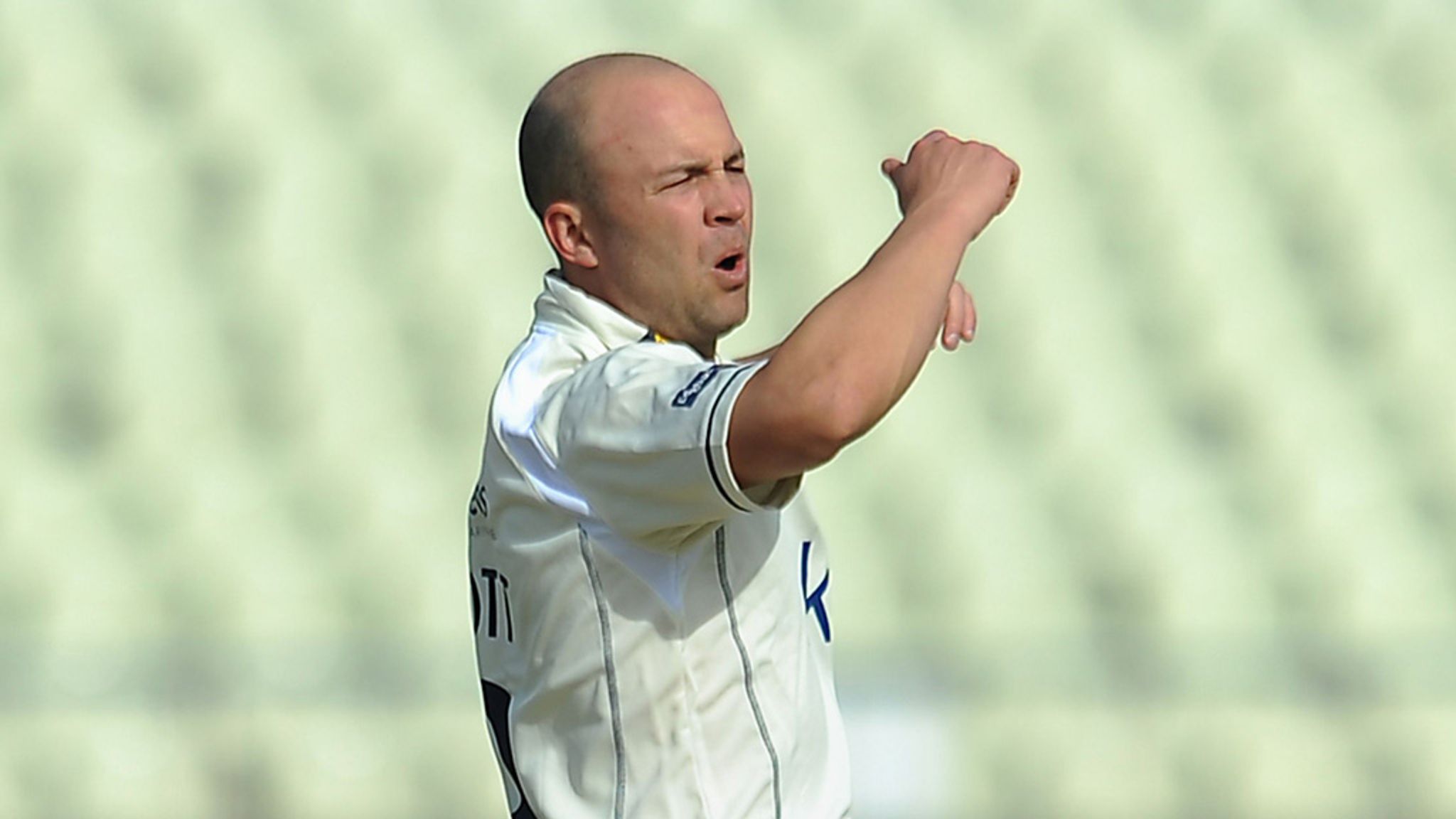 Cricket: Jonathan Trott has signed a new three-year contract extension ...