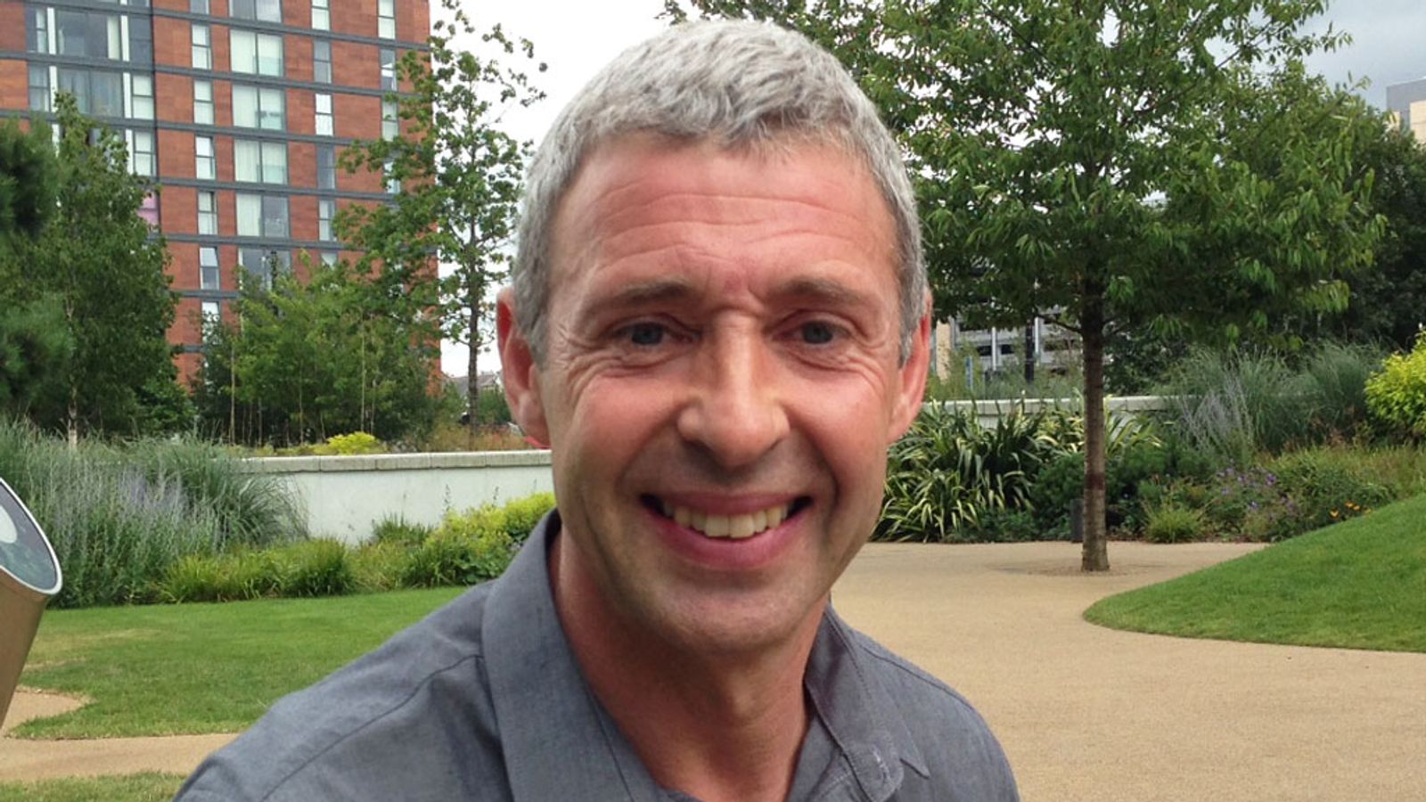 Rugby League: RFL match officials coach Ian Smith has backed under-fire ...