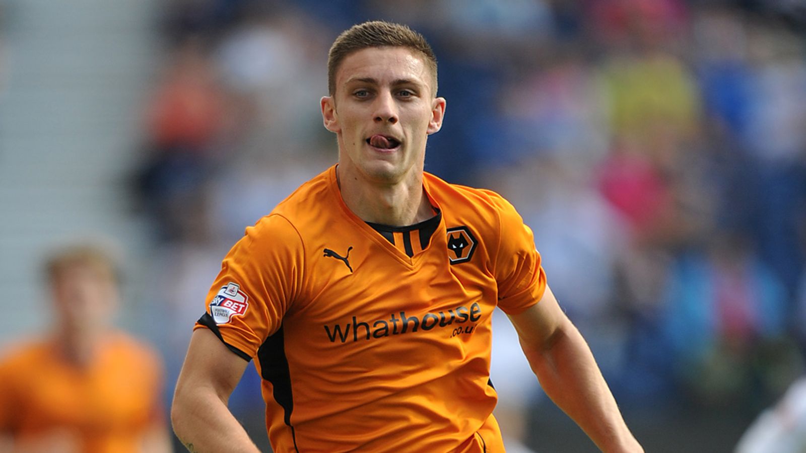 Championship: Wolves forward Jake Cassidy signs new one-year contract ...