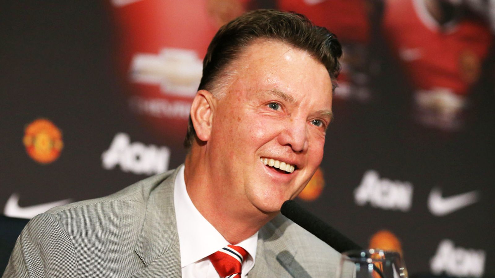 Manchester United sack Louis van Gaal: His first press conference at ...