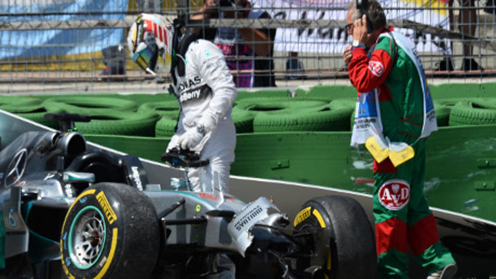 Lewis Hamilton could start German GP from pitlane as Mercedes opt for ...