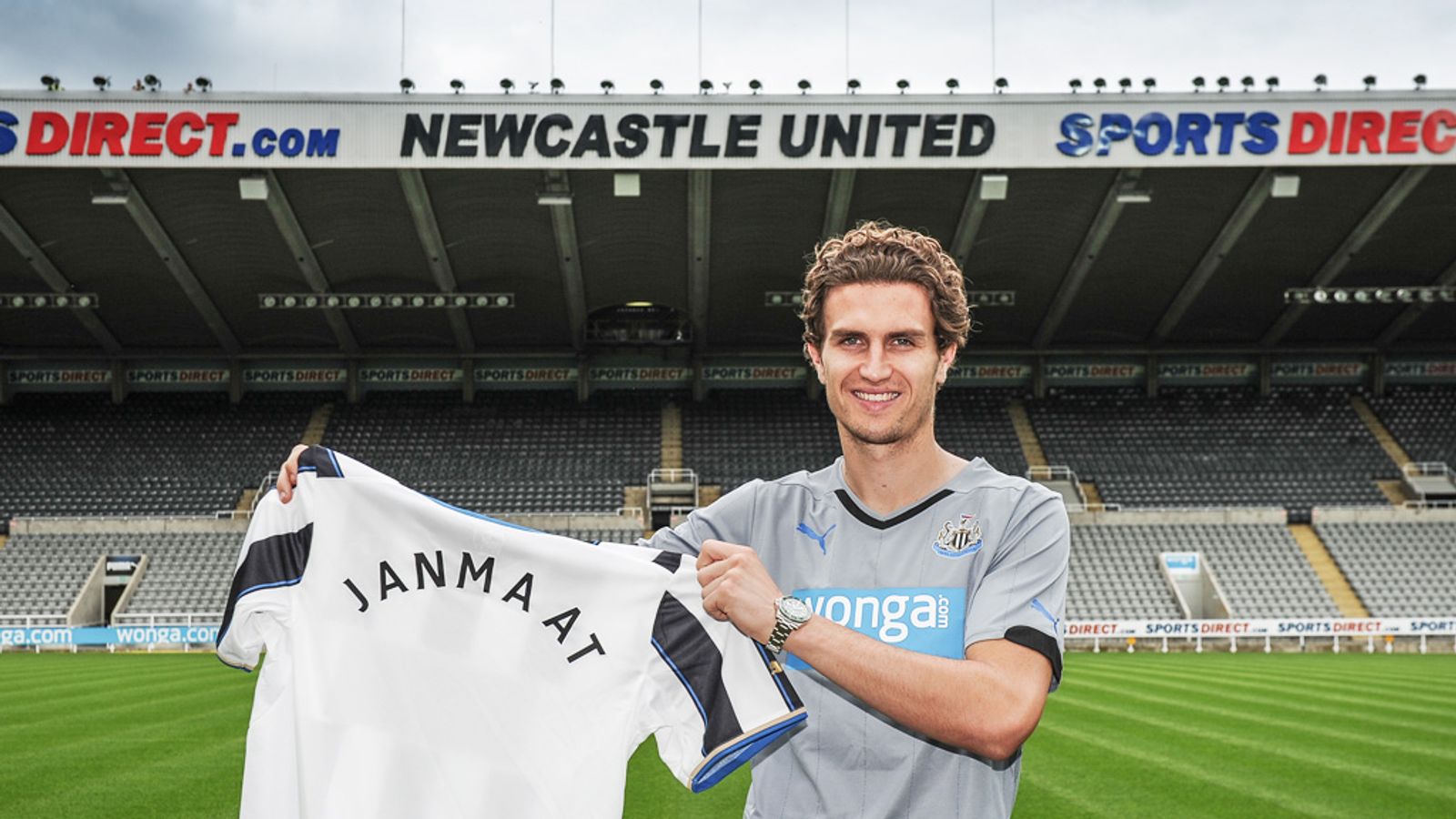 Transfer news: Newcastle have signed Daryl Janmaat on a six-year deal ...
