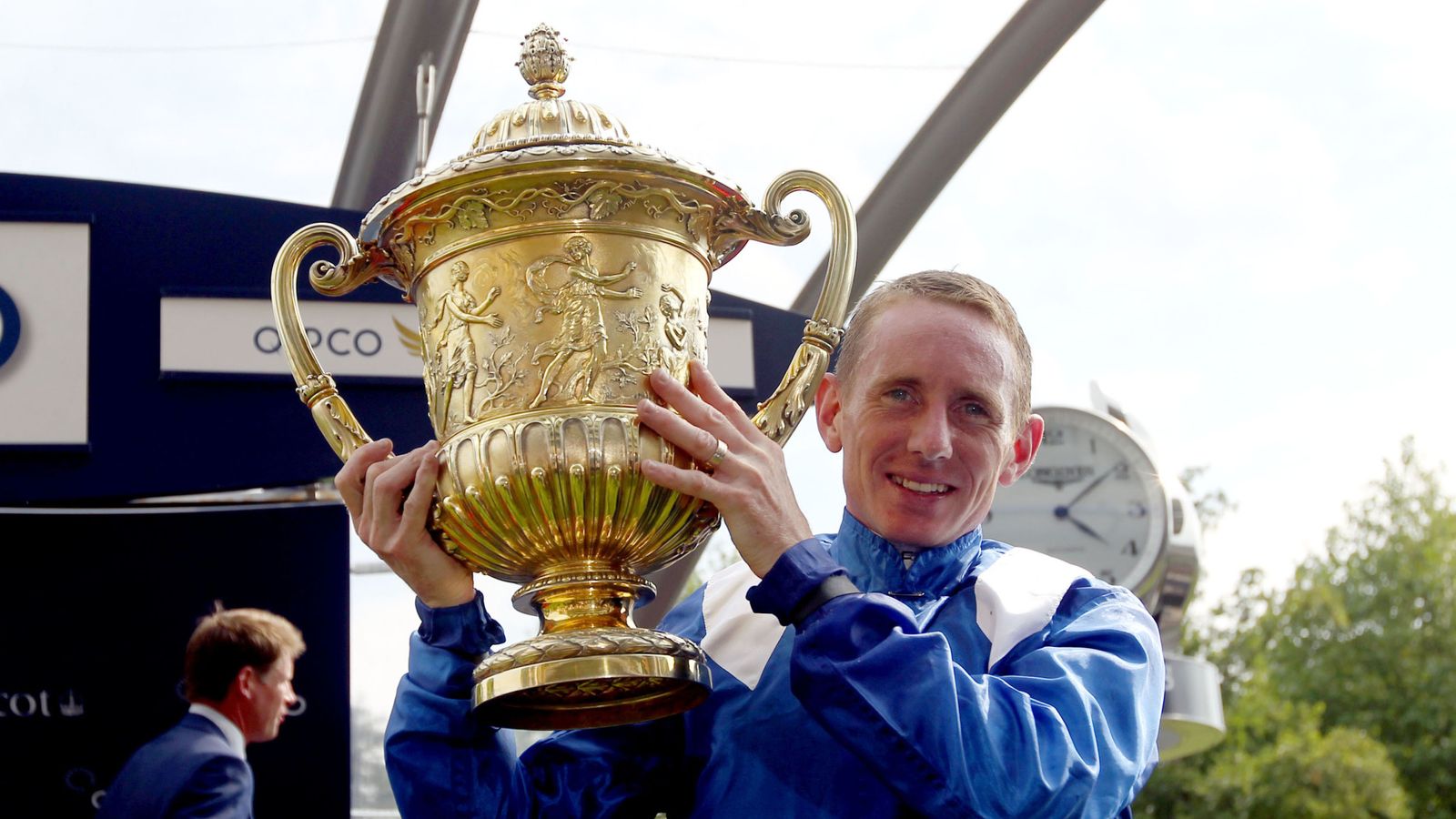 A review of the action from Pontefract | Racing News | Sky Sports