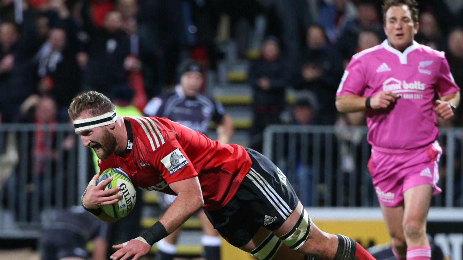 Super Rugby: Crusaders charge into final with five-try demolition of ...