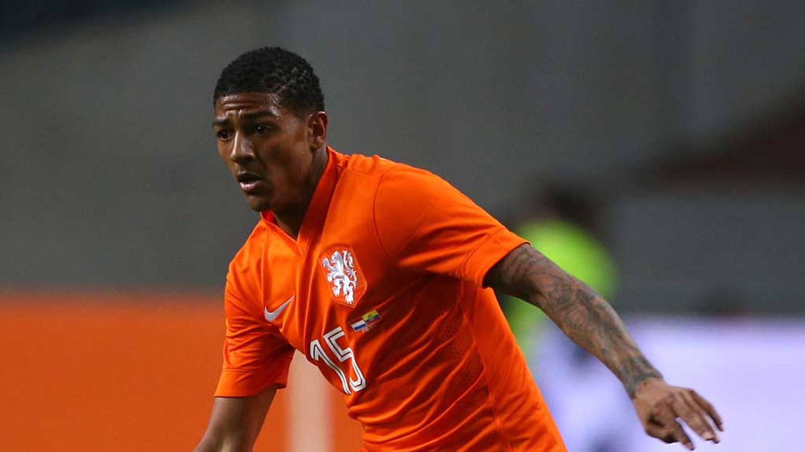 Transfer news: Sunderland sign Patrick van Aanholt from Chelsea ...