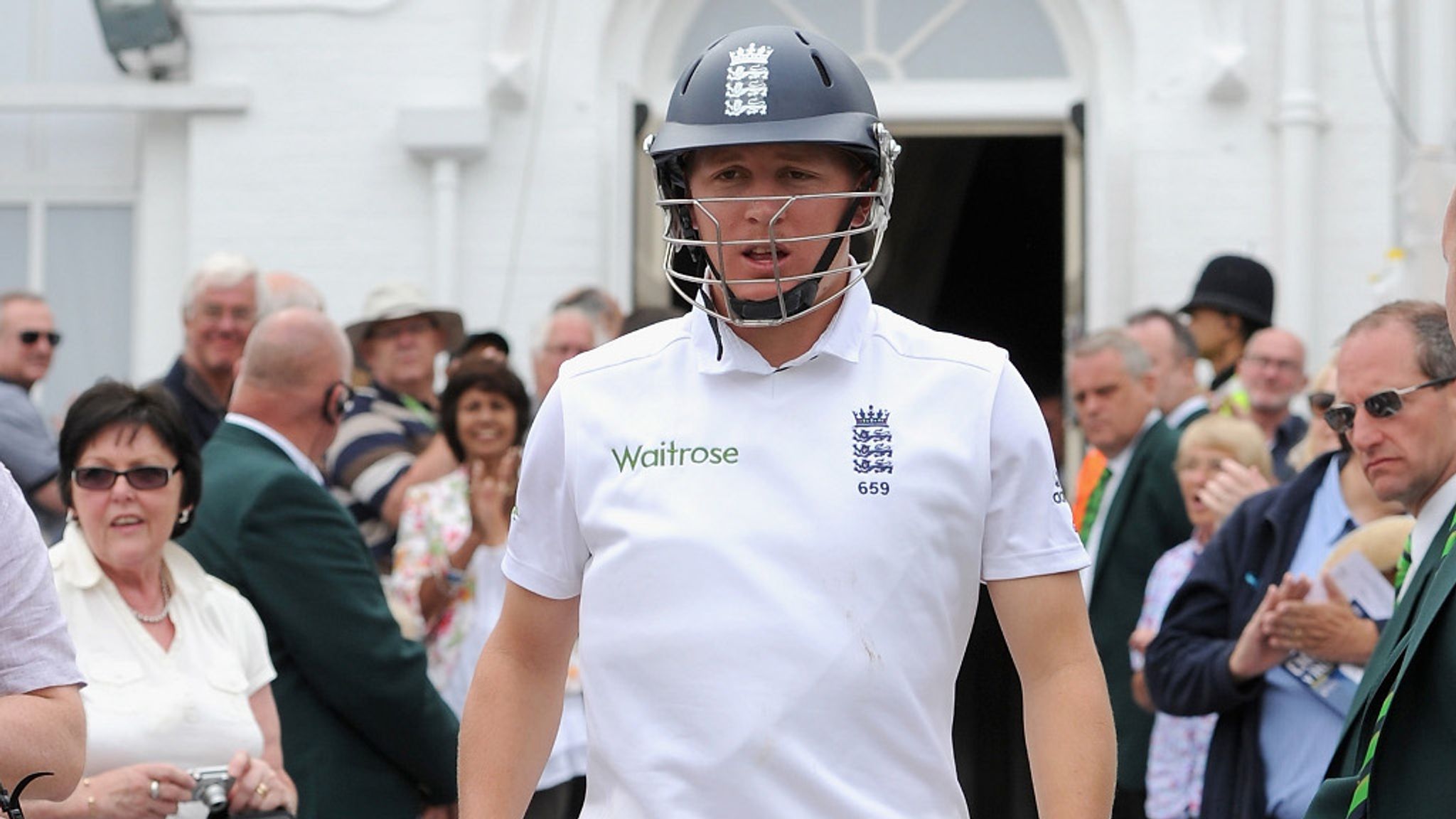 England batsman Gary Ballance warned by Peter Moores following night ...