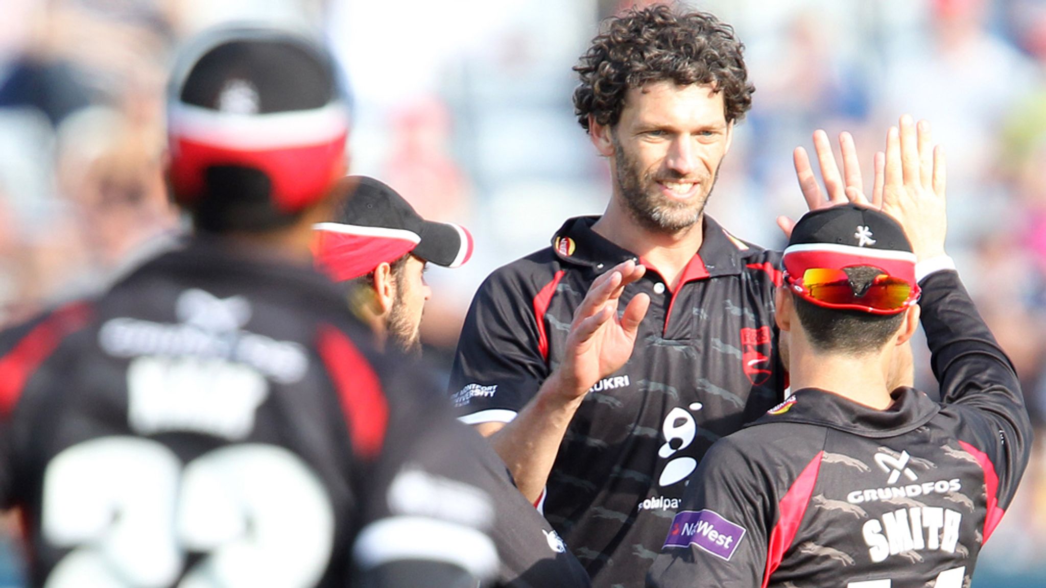 County cricket: Charlie Shreck extends Leicestershire contract ...