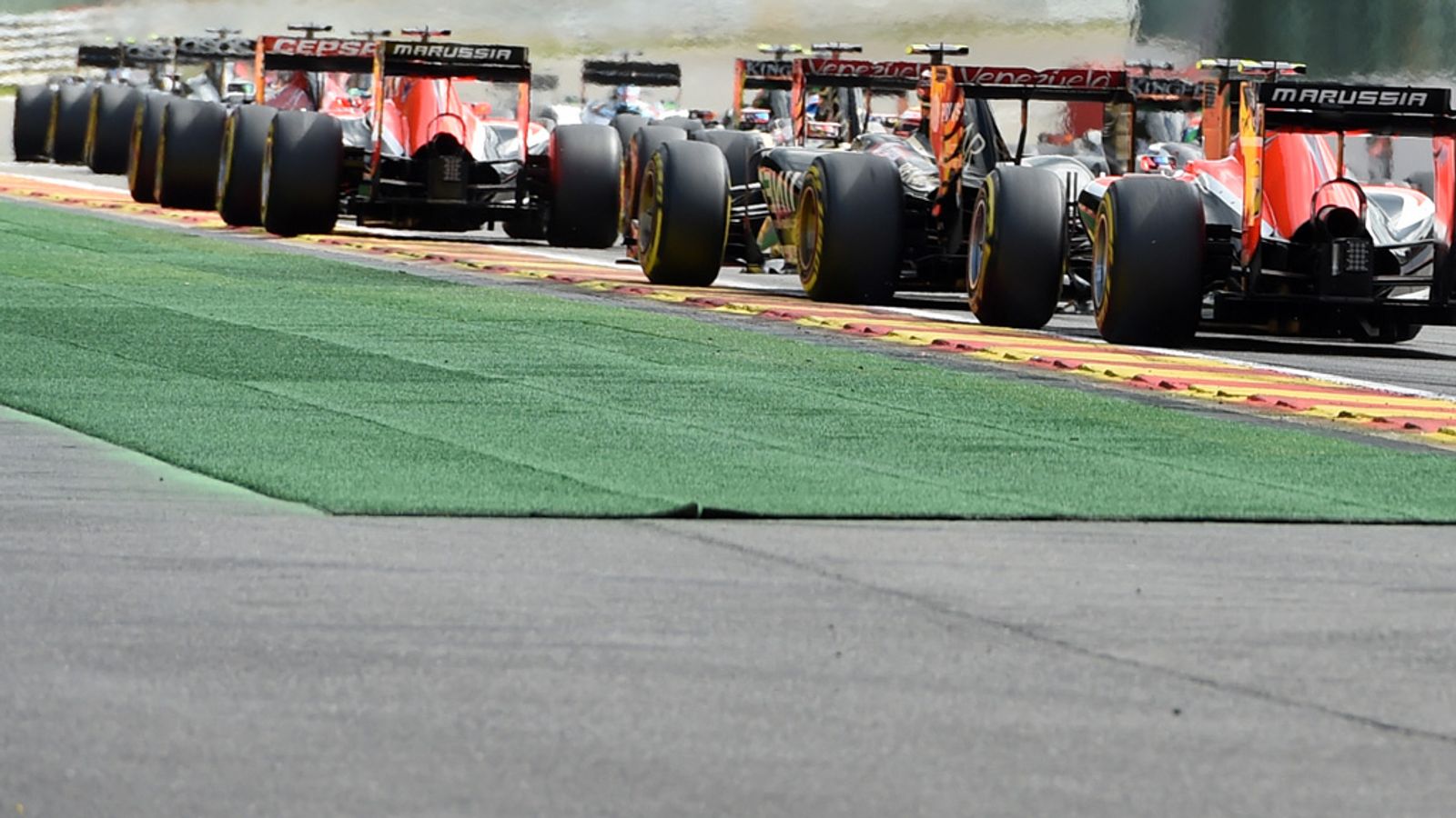 FIA confirms 20-race calendar for the 2015 F1 season following return ...