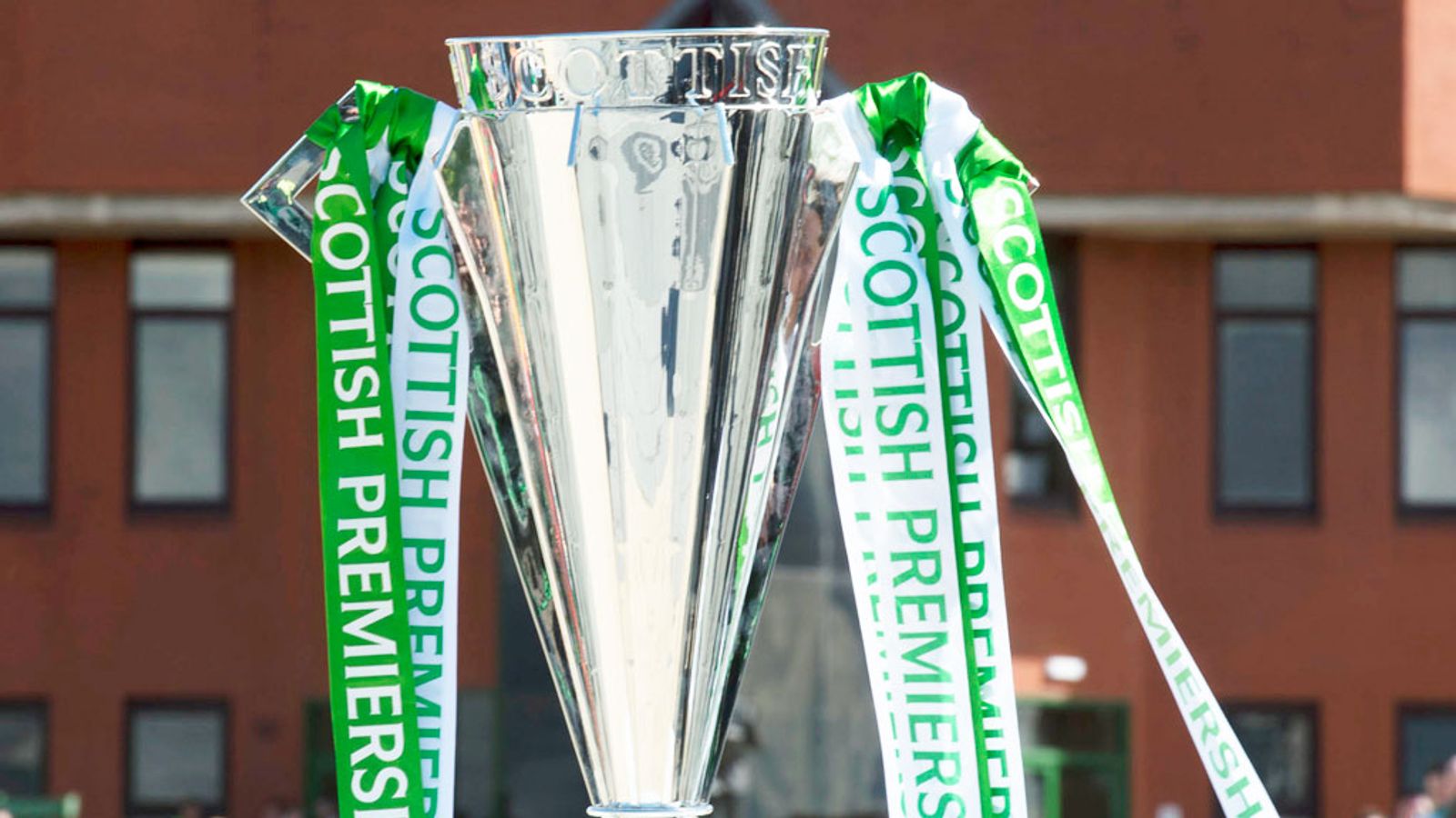 Scottish football: Celtic set sights on fourth successive title ...