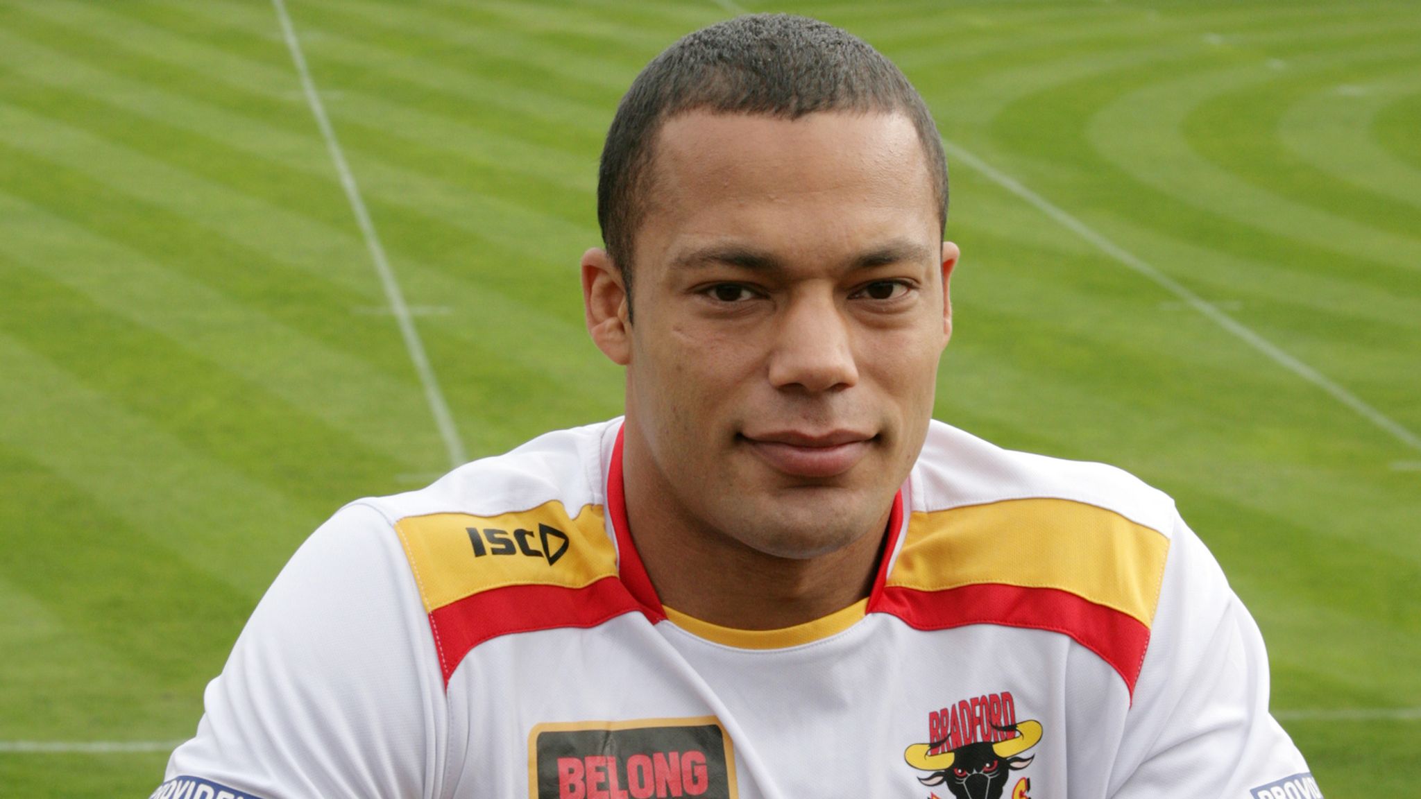 Super League: Winger Danny Williams signs two-year contract with ...