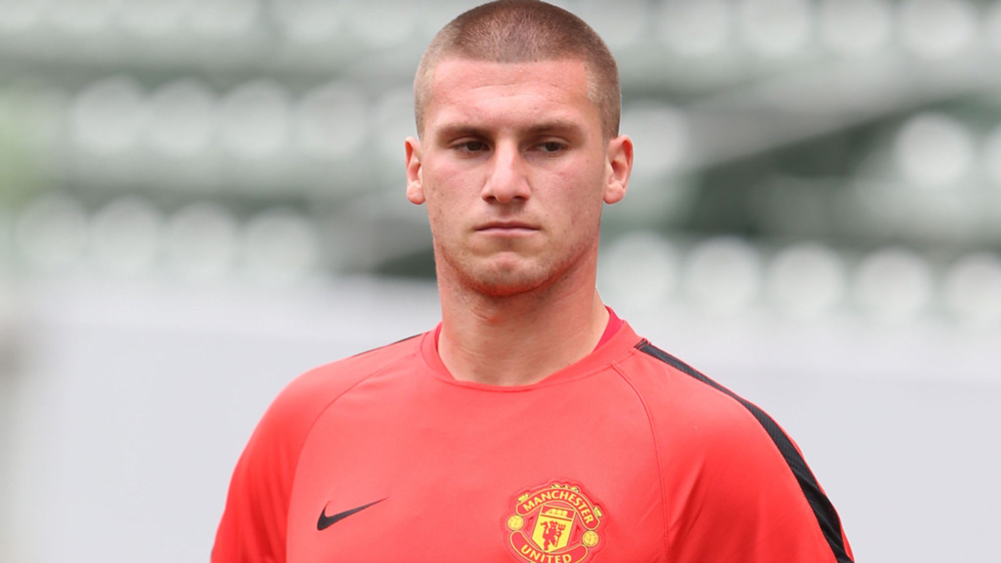 Transfer news: Manchester United goalkeeper Sam Johnstone rejoins ...
