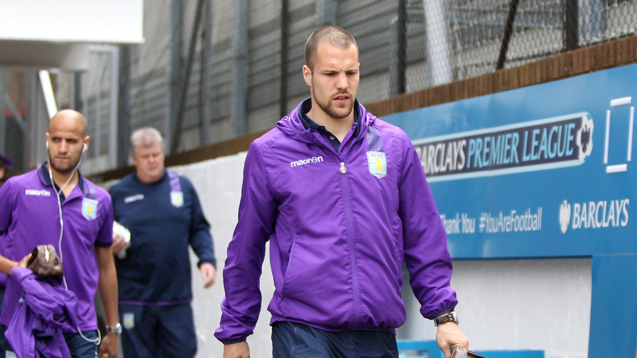 Premier League: Ron Vlaar and Fabian Delph back in contention for Aston ...