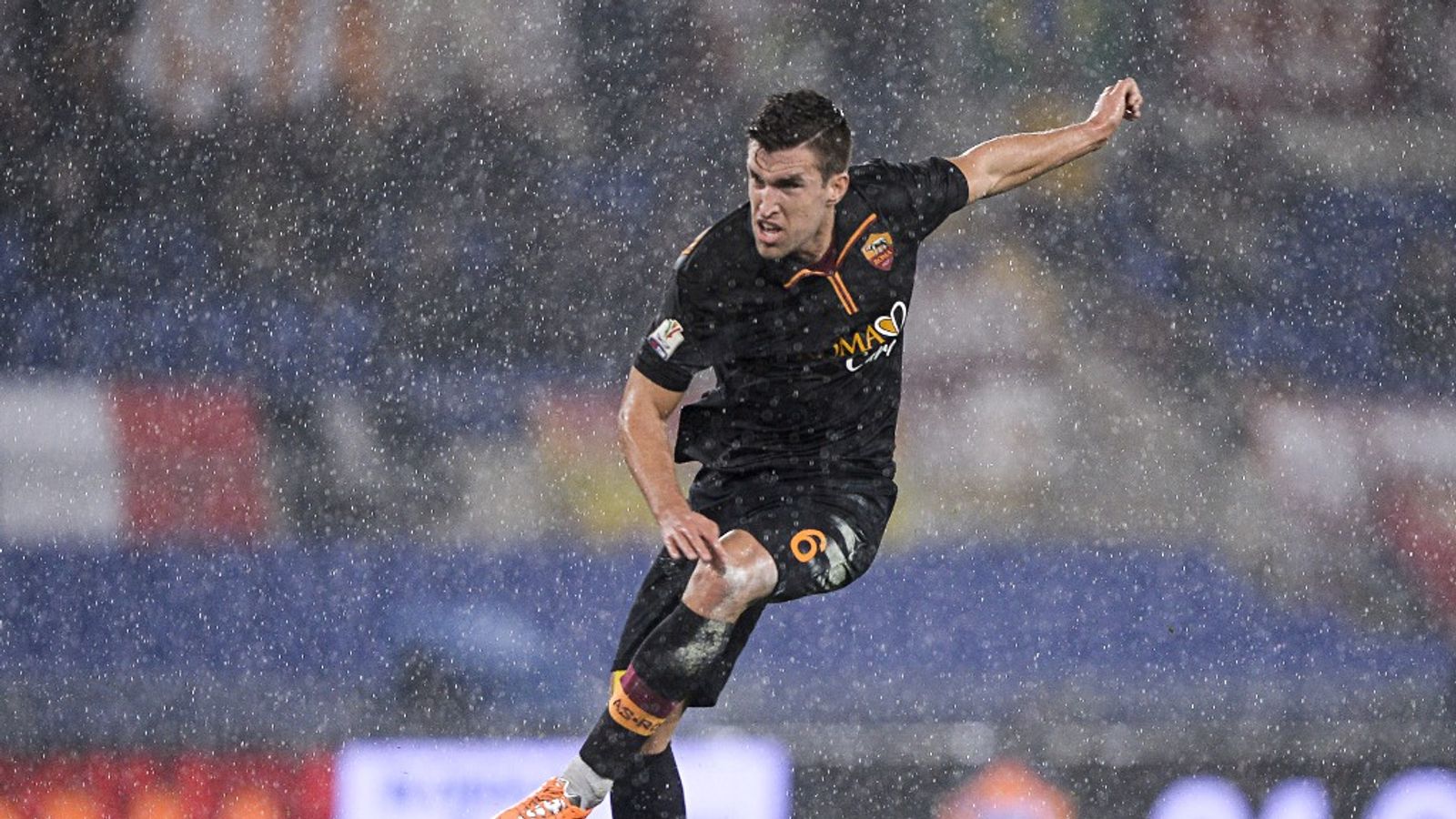 Transfer news: Kevin Strootman would only be sold for huge fee, says ...