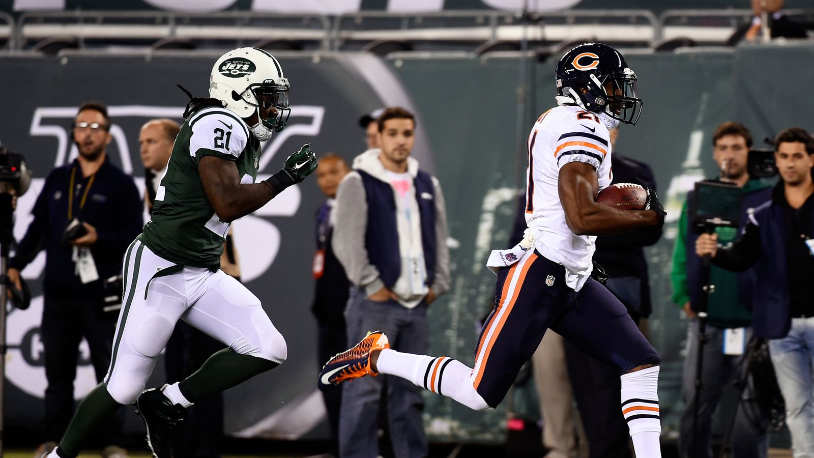 NFL: The Chicago Bears pick up second win as the New York Jets stumble ...