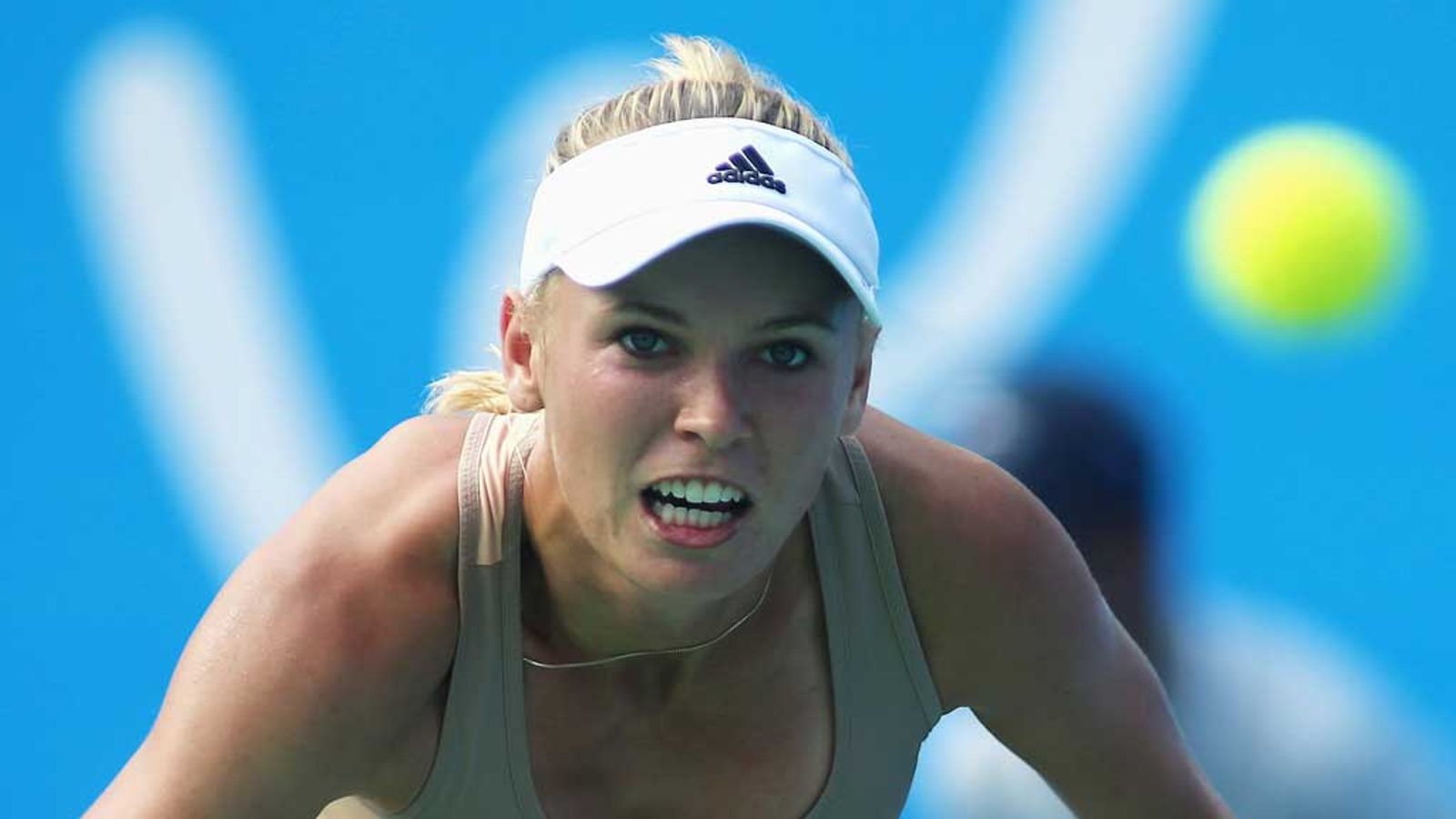 WTA Tour Finals: Wins for Caroline Wozniacki, Petra Kvitova and Serena ...