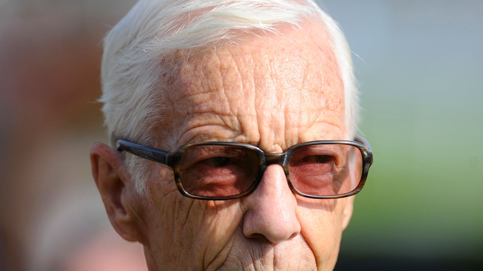 Lester Piggott: Storm The Stars 'hard to beat' in St Leger at Doncaster ...