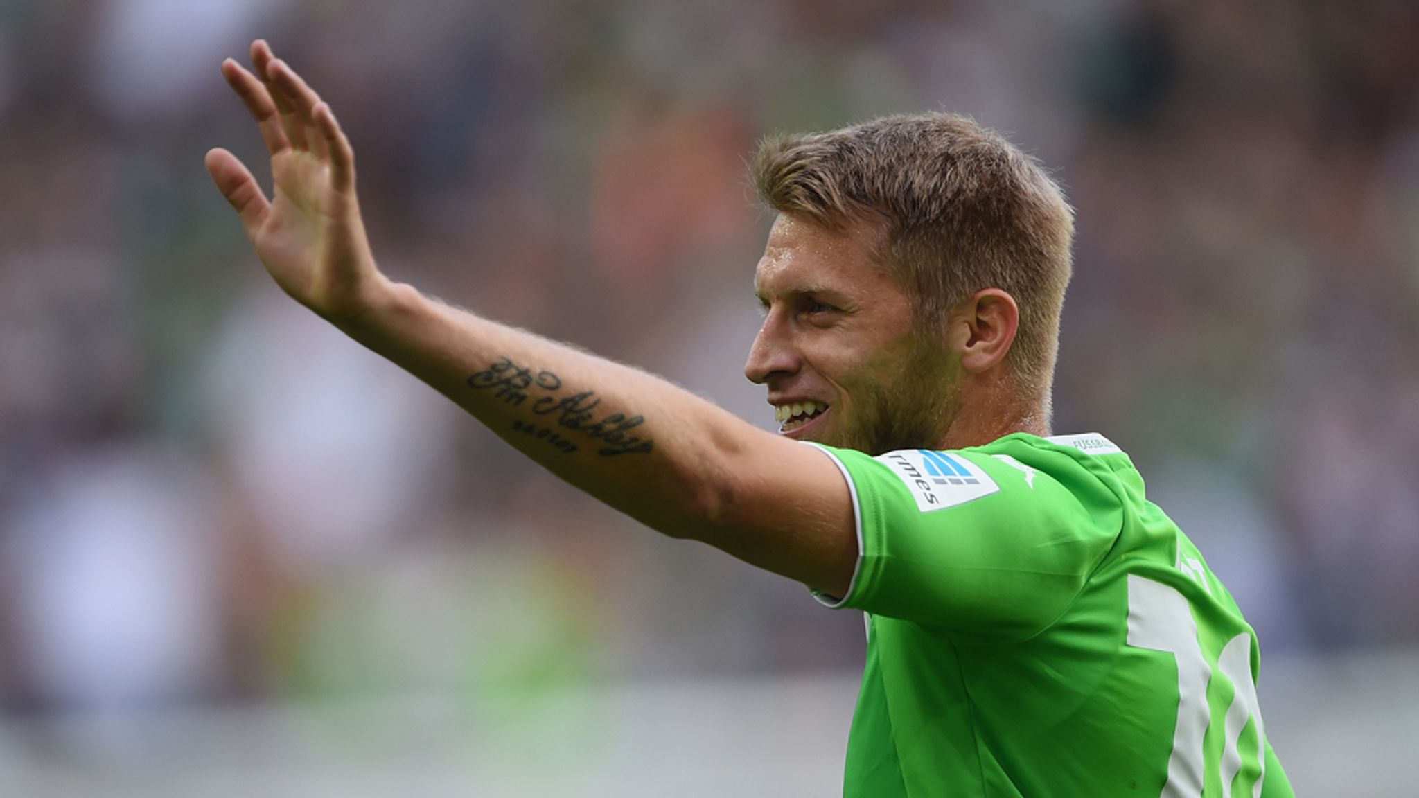 Bundesliga: Aaron Hunt baffled by lack of playing time at Wolfsburg ...