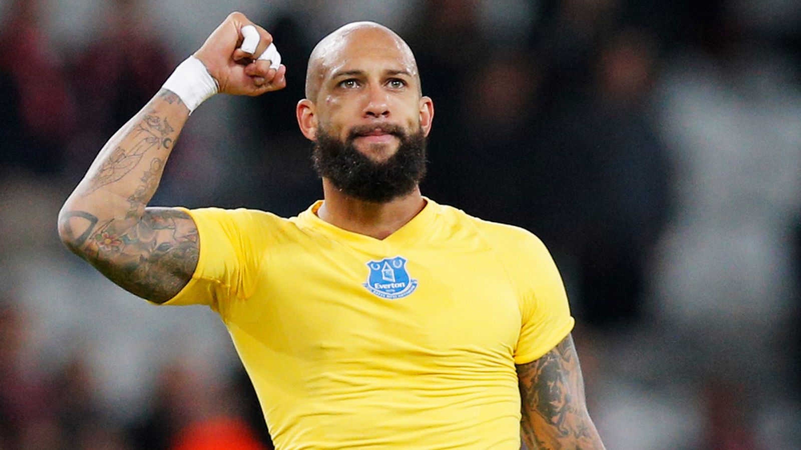 Premier League: Tim Howard set to return for Everton at Chelsea ...