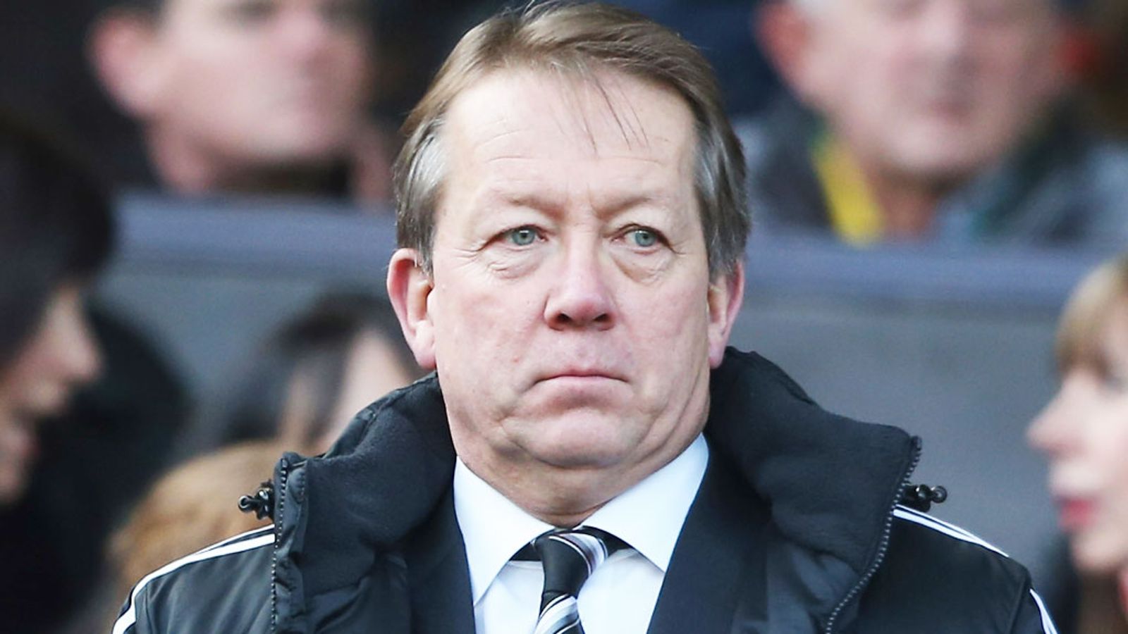 Alan Curbishley admits he is ready to talk to Charlton over their ...