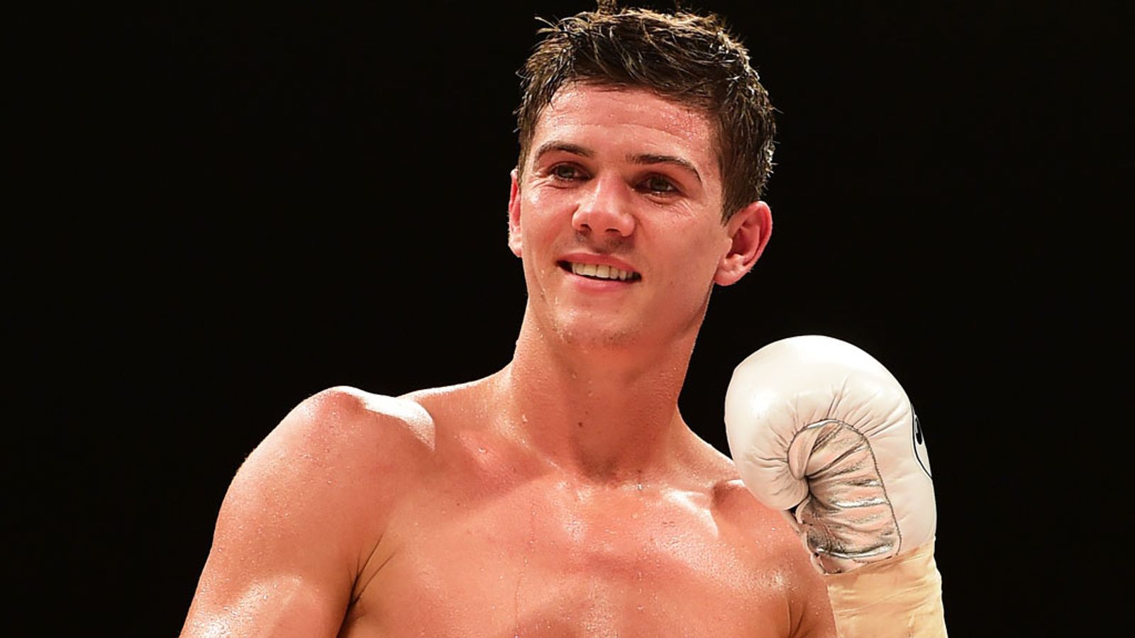 Luke Campbell stops Daniel Brizuela in five rounds in Hull to set up ...