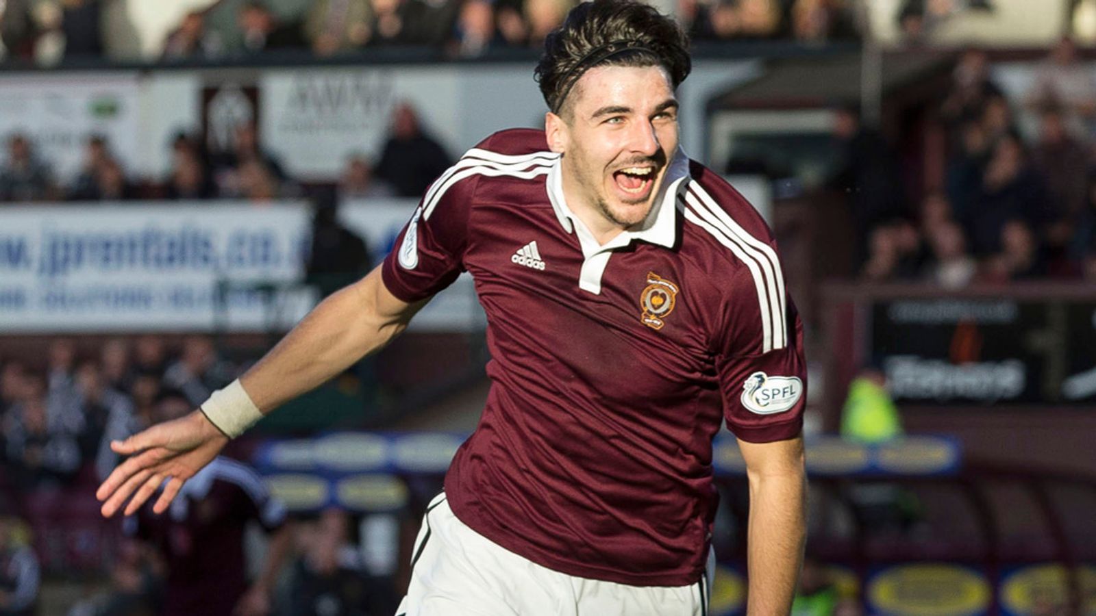 Hearts head coach Robbie Neilson expects Callum Paterson to stay ...