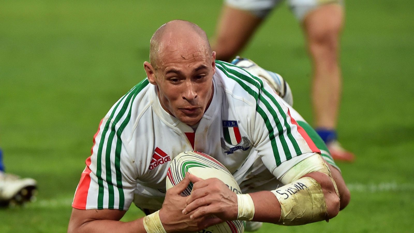 Six Nations: Italy captain Sergio Parisse surprised by Ireland's ...