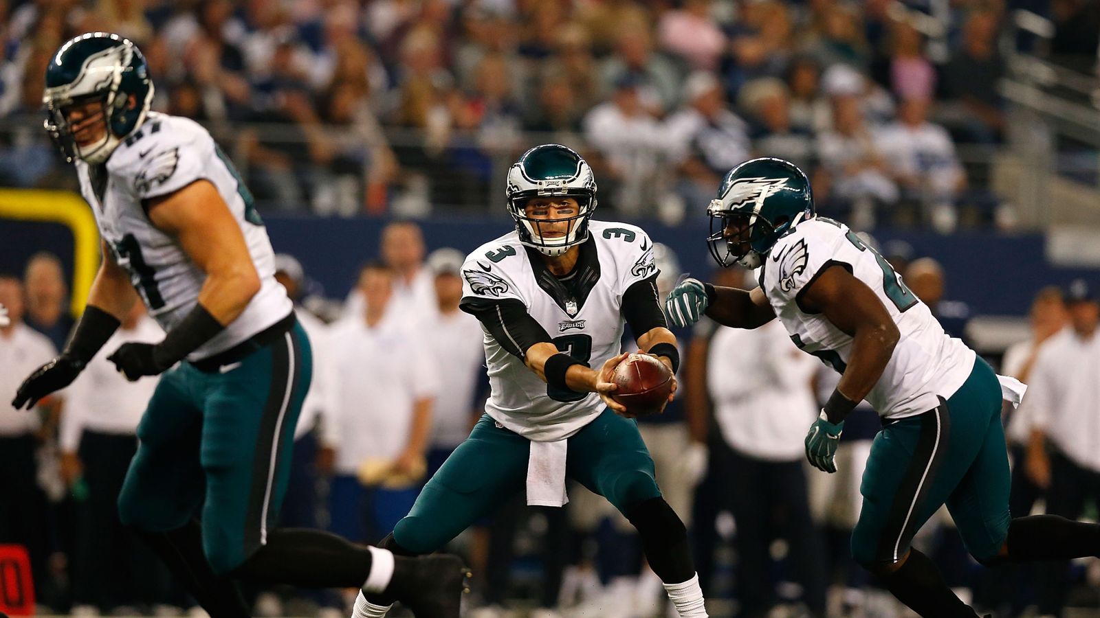 NFL Thanksgiving: Philadelphia Eagles beat Dallas Cowboys as Mark ...