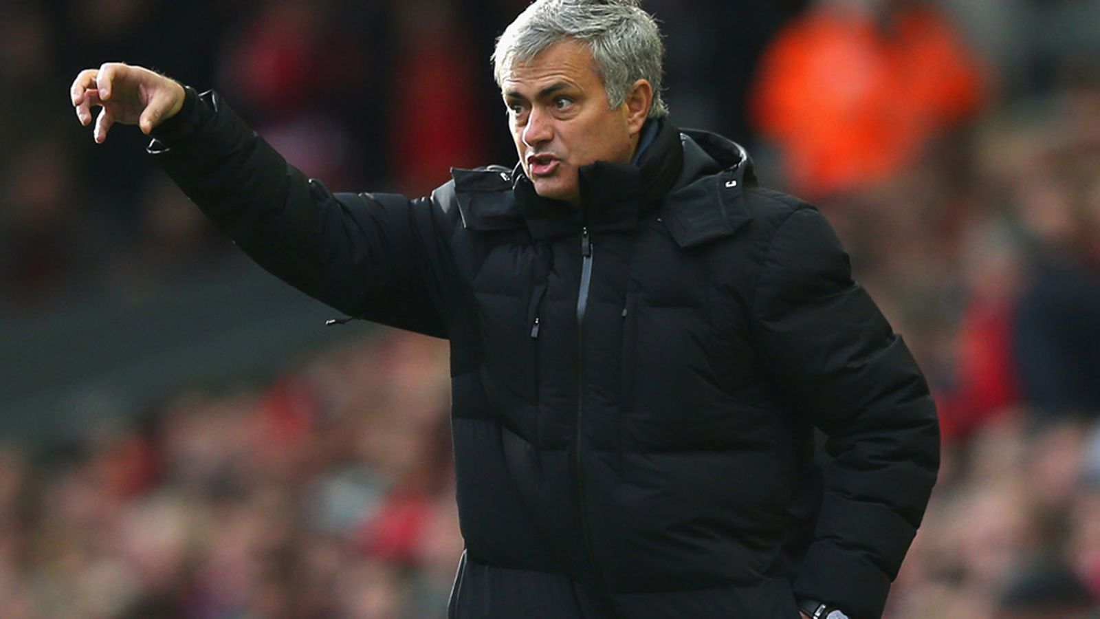 Premier League: Chelsea manager Jose Mourinho eyes title following win ...