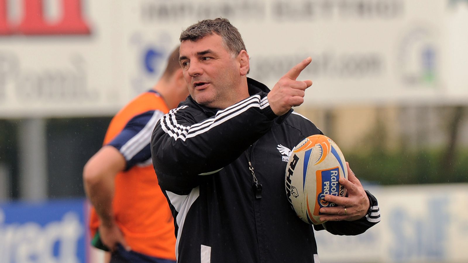 Aviva Premiership: London Welsh appoint Rowland Phillips as defence ...